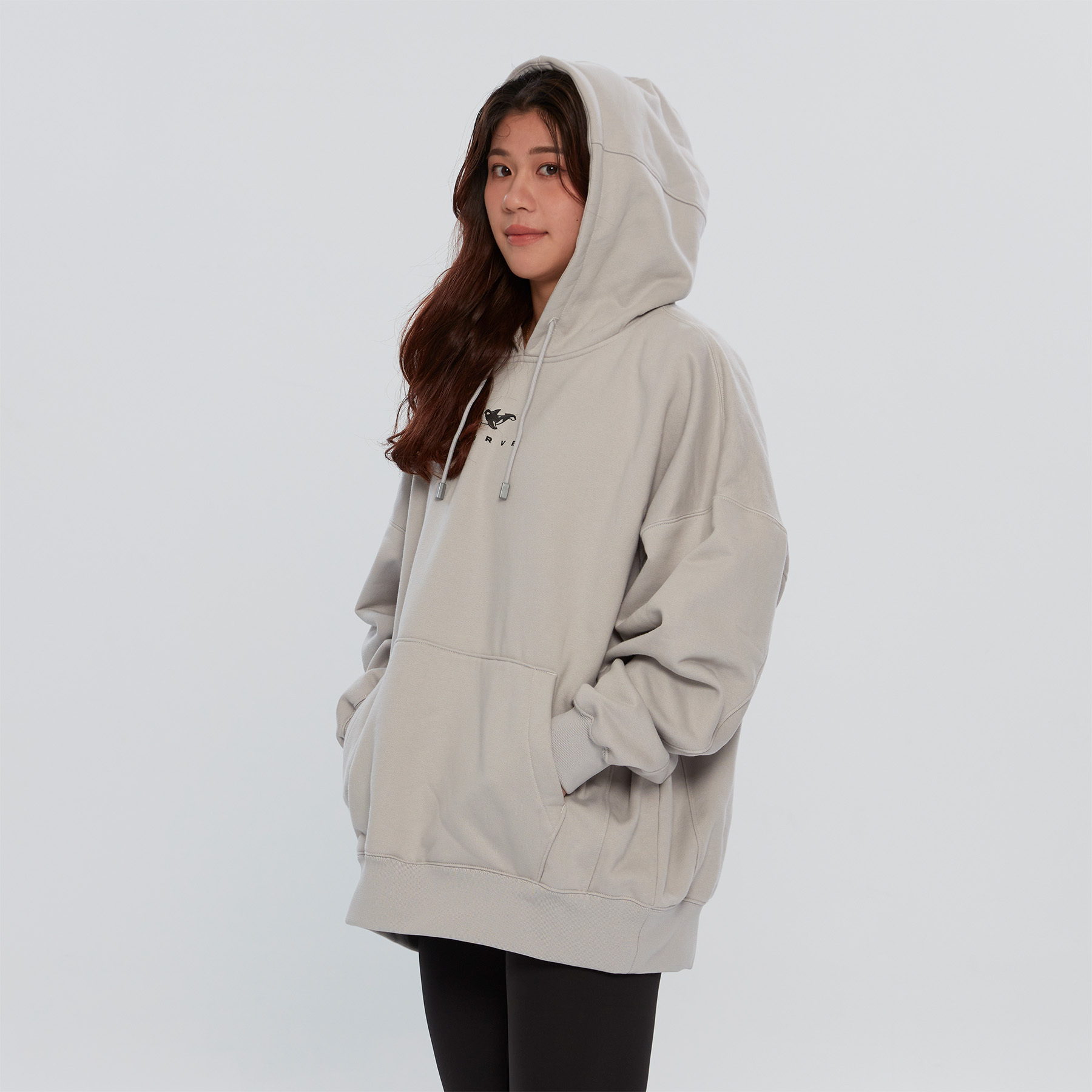 VERVE X 鯨華女排｜Fluffy700+™ 厚磅寬版帽衣