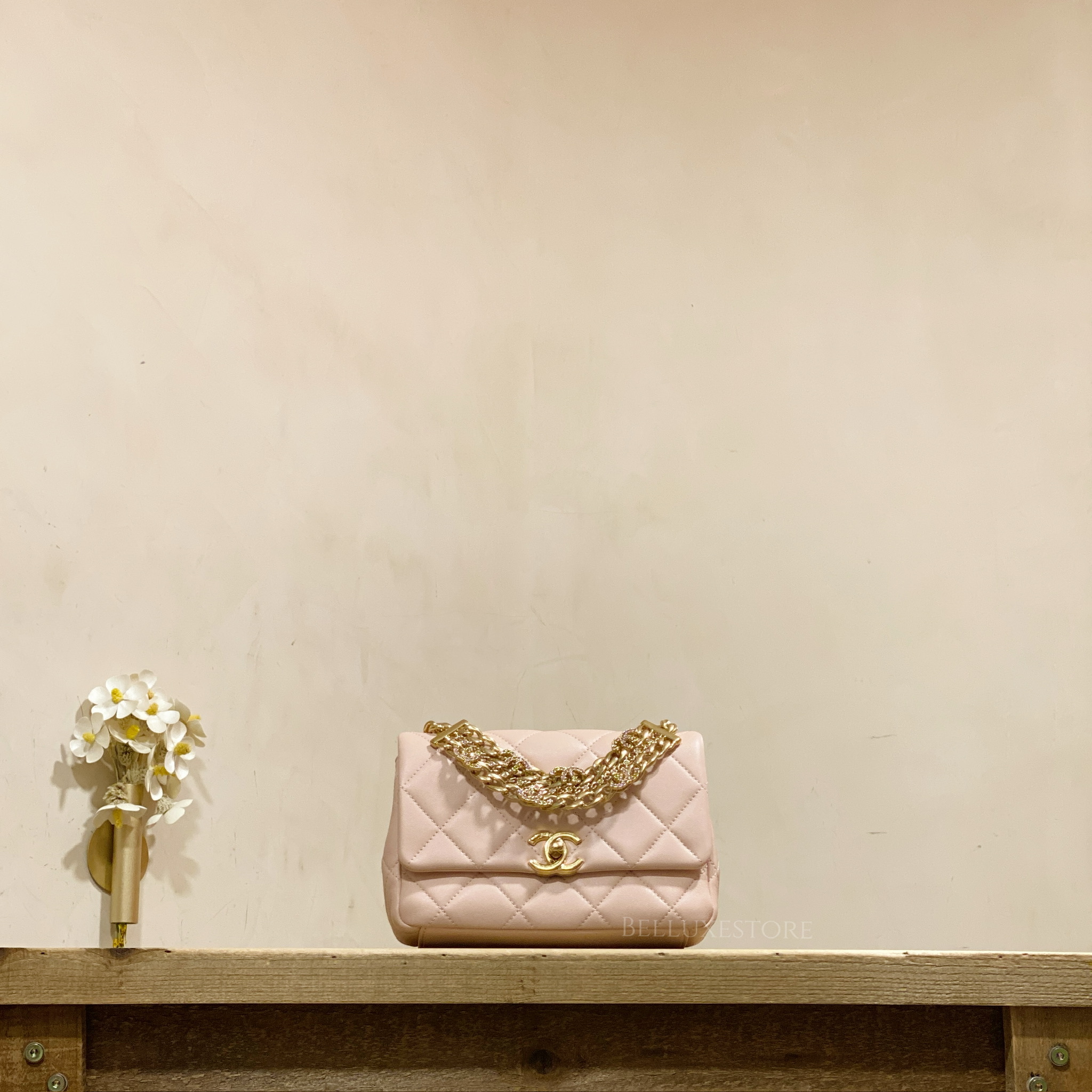 [Pre-owned] Chanel 24C flap bag lambskin pink/ gold