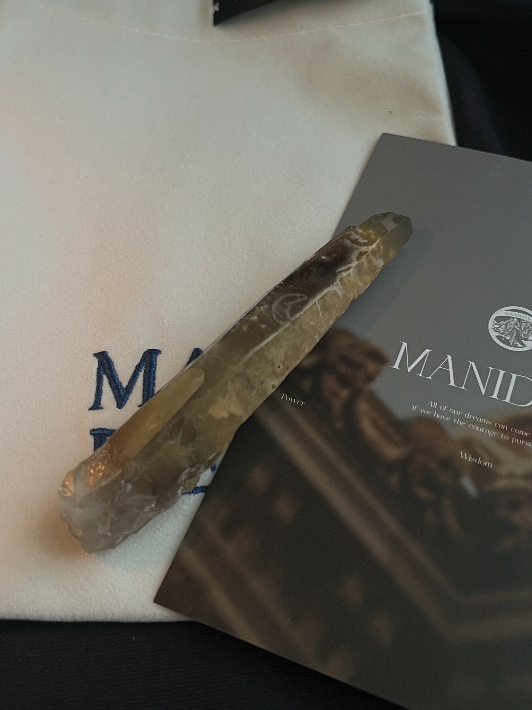 心欉暖陽水晶 Sun Quartz