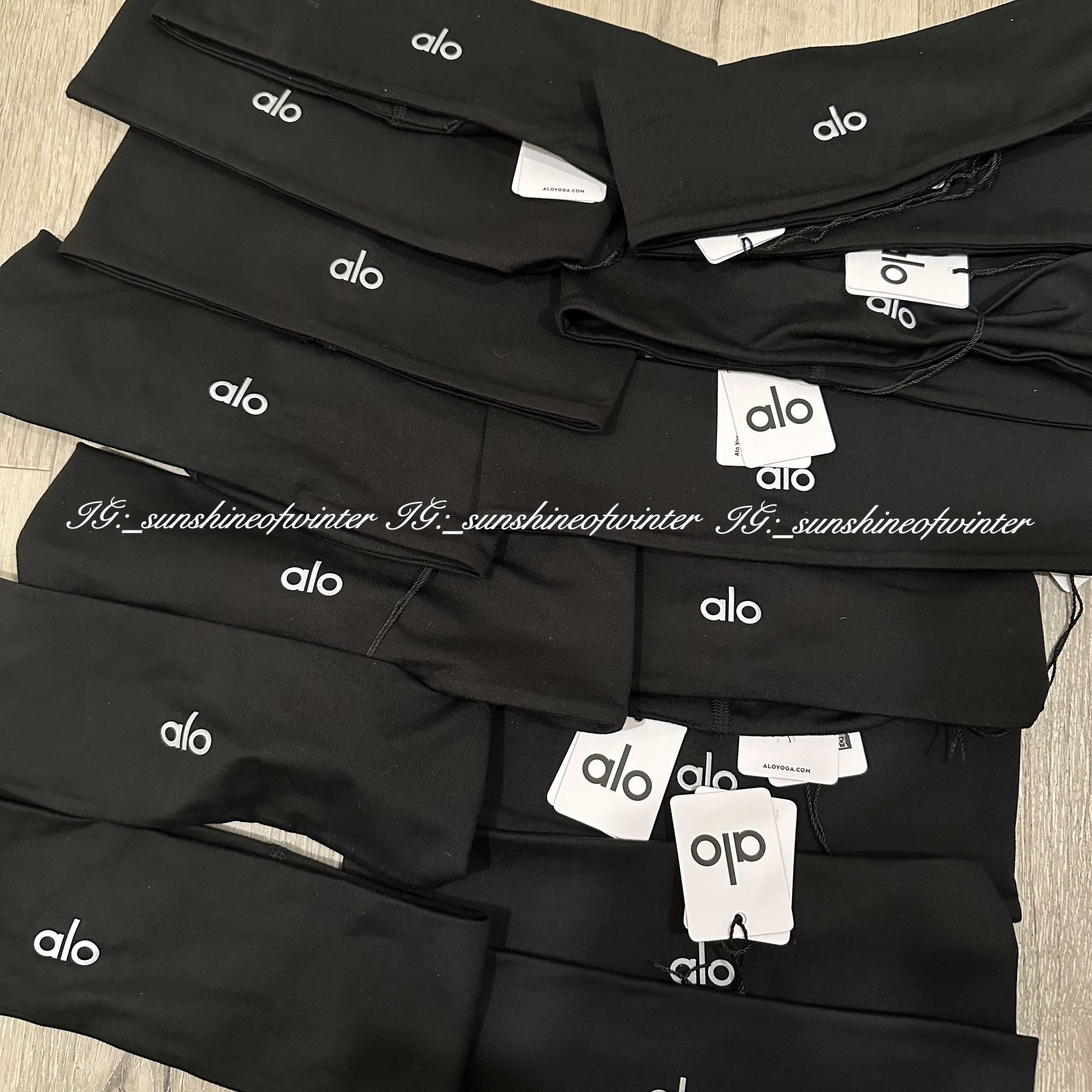 Alo Performance Conquer Headband 髮帶
