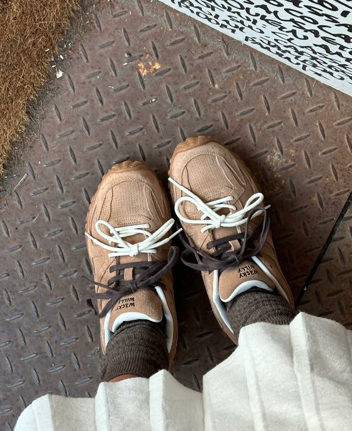 WACKY WILLY LOW TRAINER