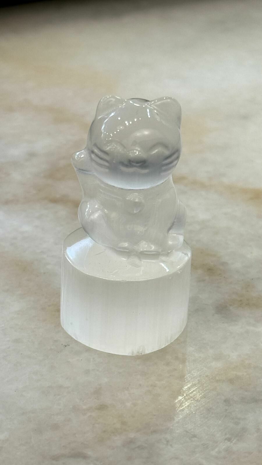 1 GA27 MINI SELENITE FORTUNE CAT