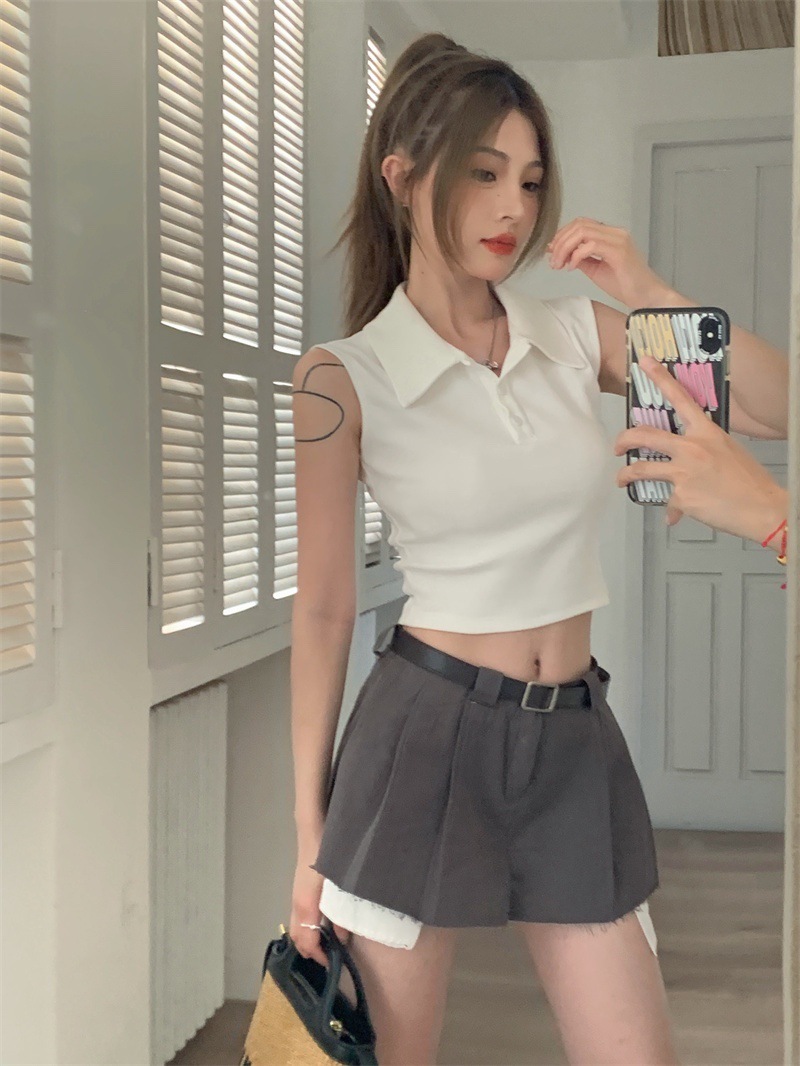 Vintage Hot Girl Cropped Collared Top