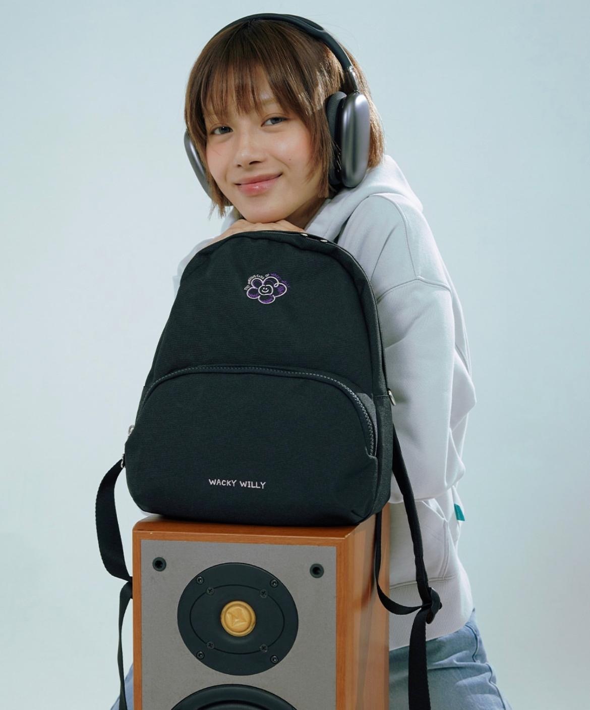 WACKY WILLY MINI BACKPACK