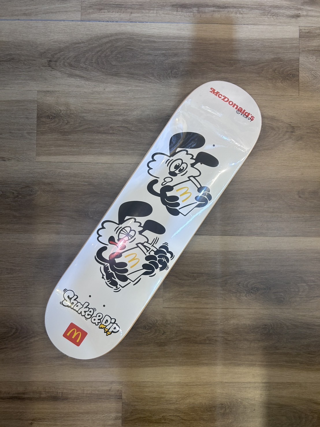 ComplexCon x Verdy x 麥當勞 SkateBoard 滑板 白色原木色底
