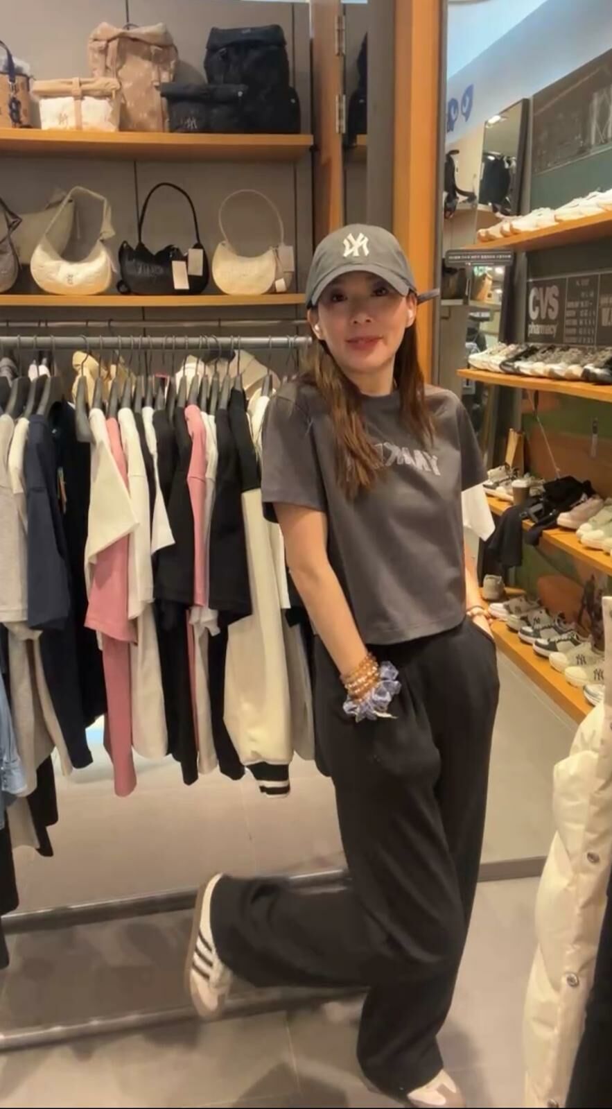 ML47 MLB 黑色 NY立體章 全橡筋腰 運動褲 $579