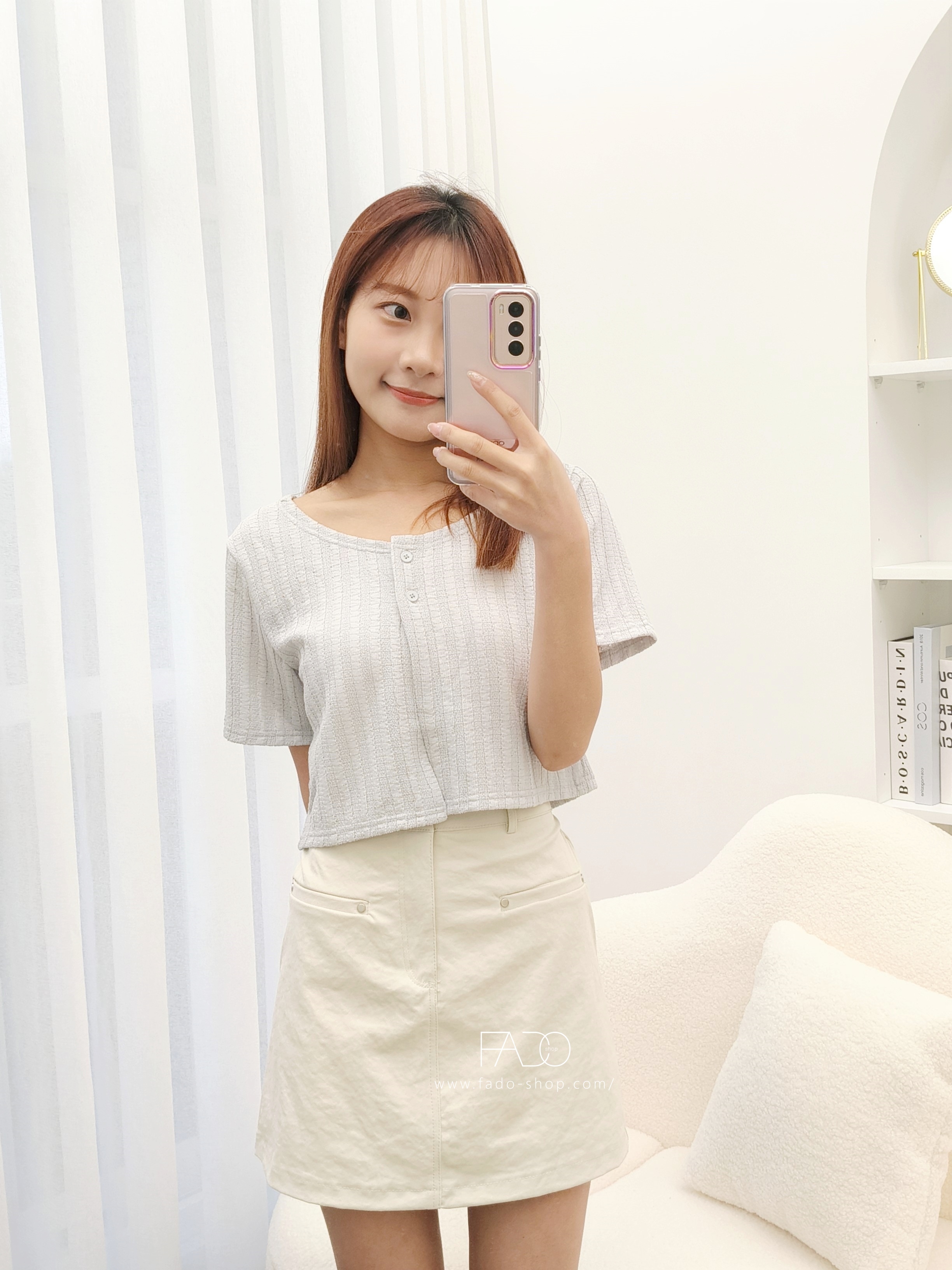 法朵Fado shop｜簡約紋路感兩釦短版衫 / 罩衫 0213008