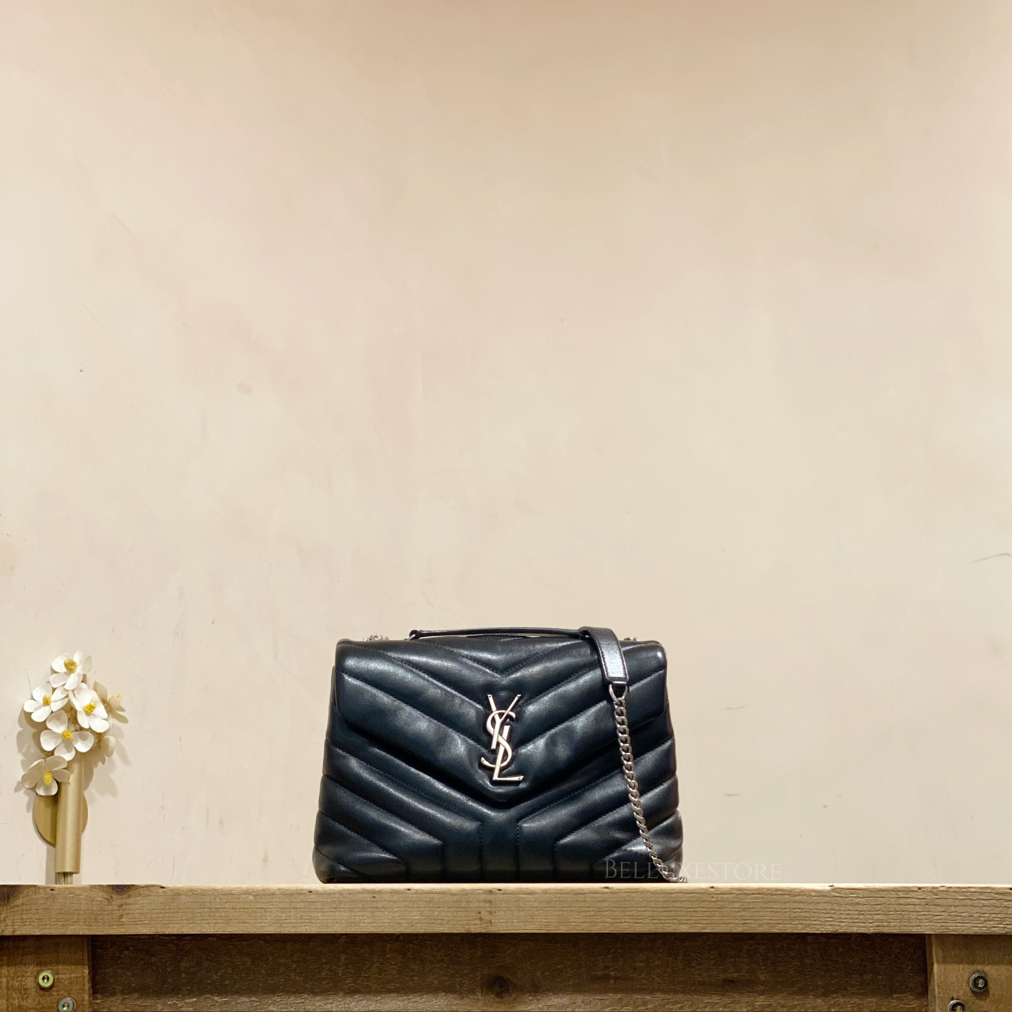 [Pre-owned] YSL loulou small black