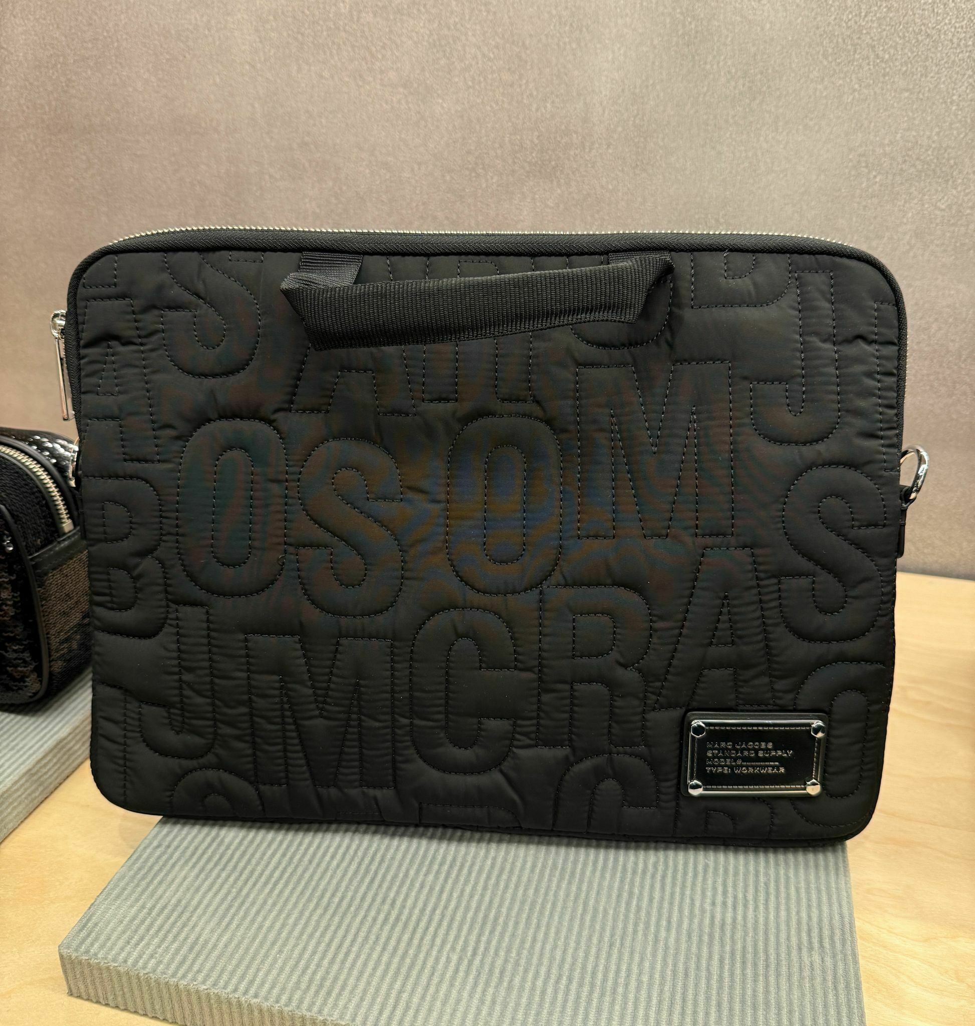 MJ11 35*26 4S4SCP001S02 BLACK