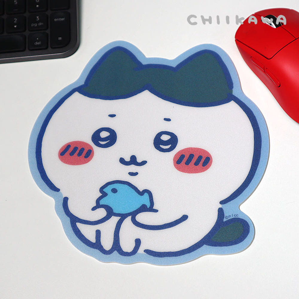 CHIIKAWA Hachiware Fish Mouse Pad 拎住魚仔的小八貓 造型滑鼠墊