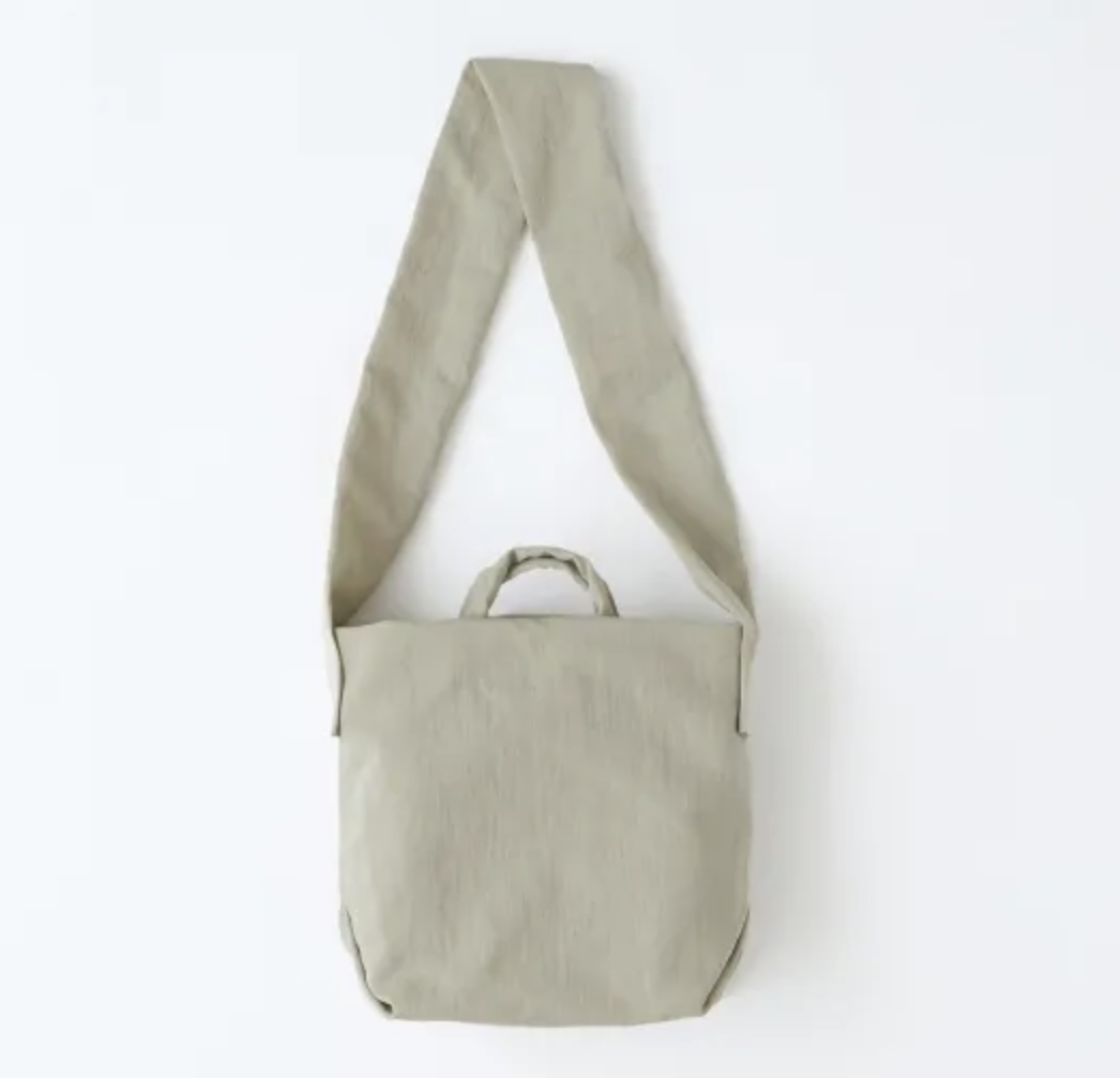 French Bull Bucket Shoulder