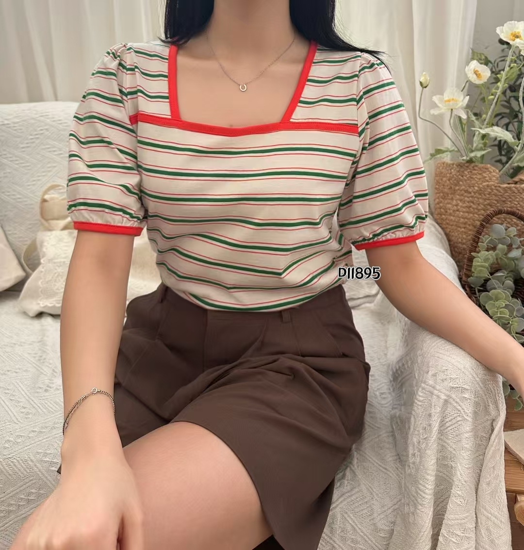 D11895 棉質方領拼色邊橫間靚Top