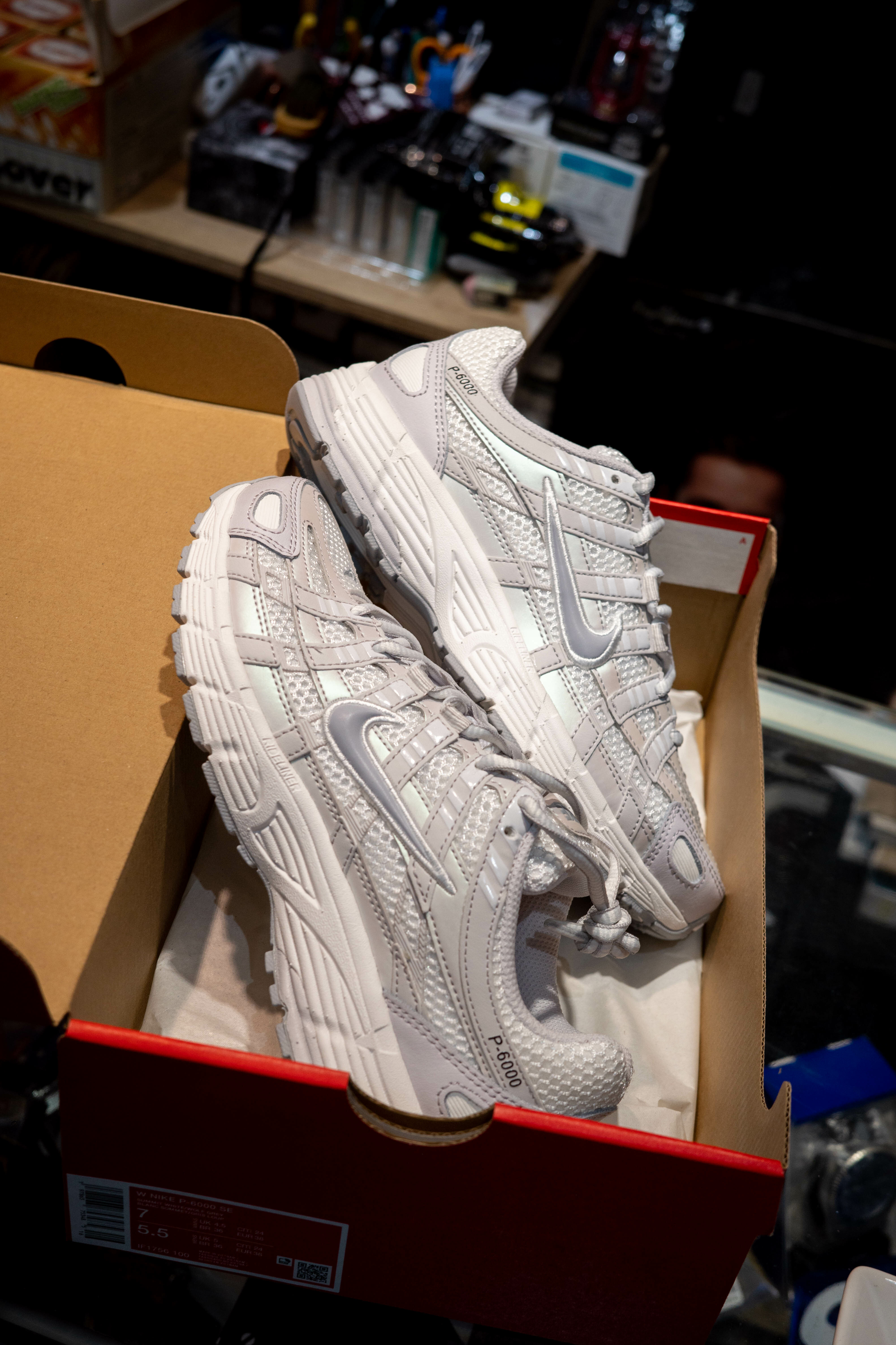 Nike P-6000 珠光灰白 IF1756-100