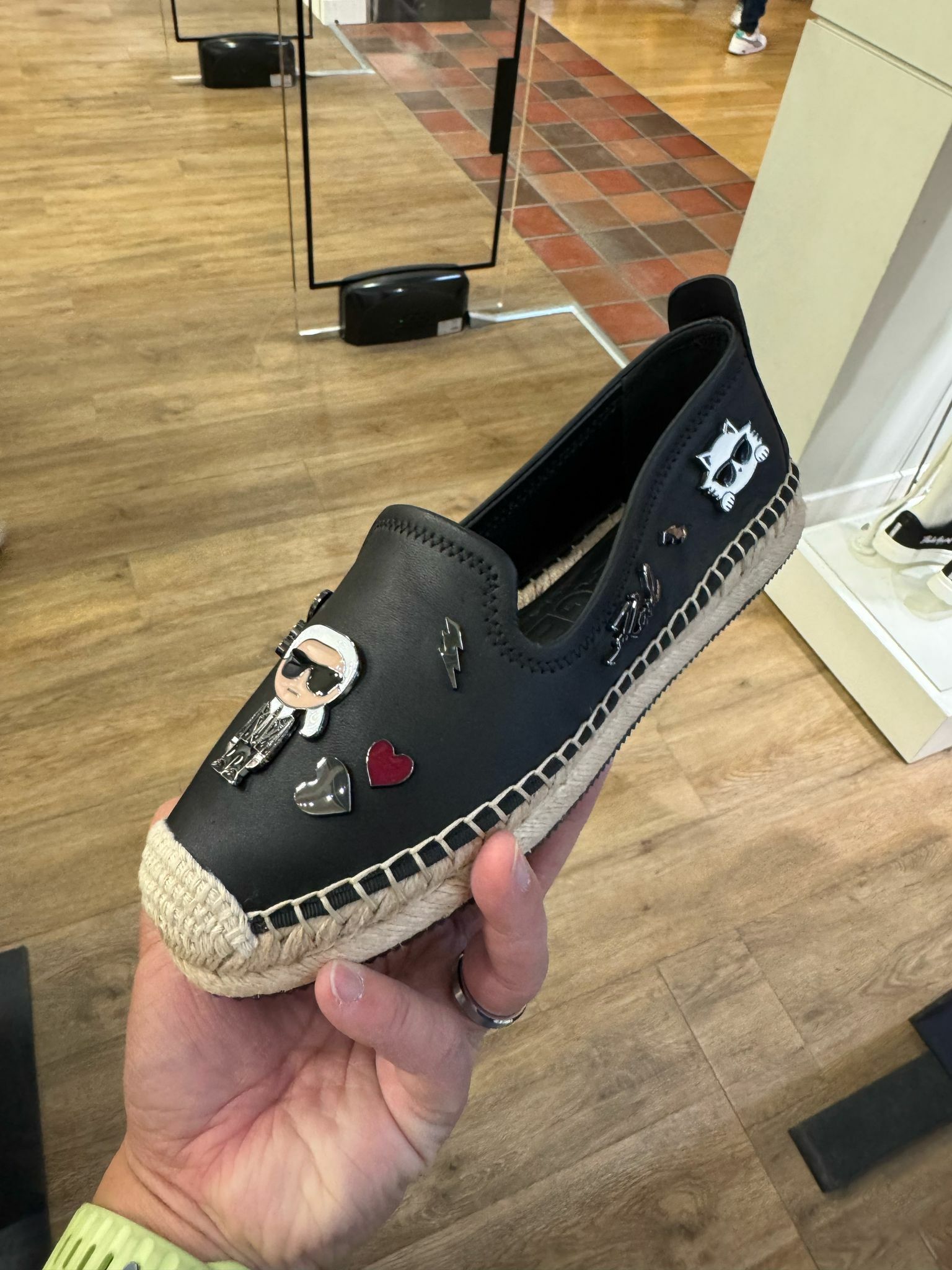 Karl Lagerfeld Michaela Cate Pins Espadrille 貓貓草鞋 (黑 Bl