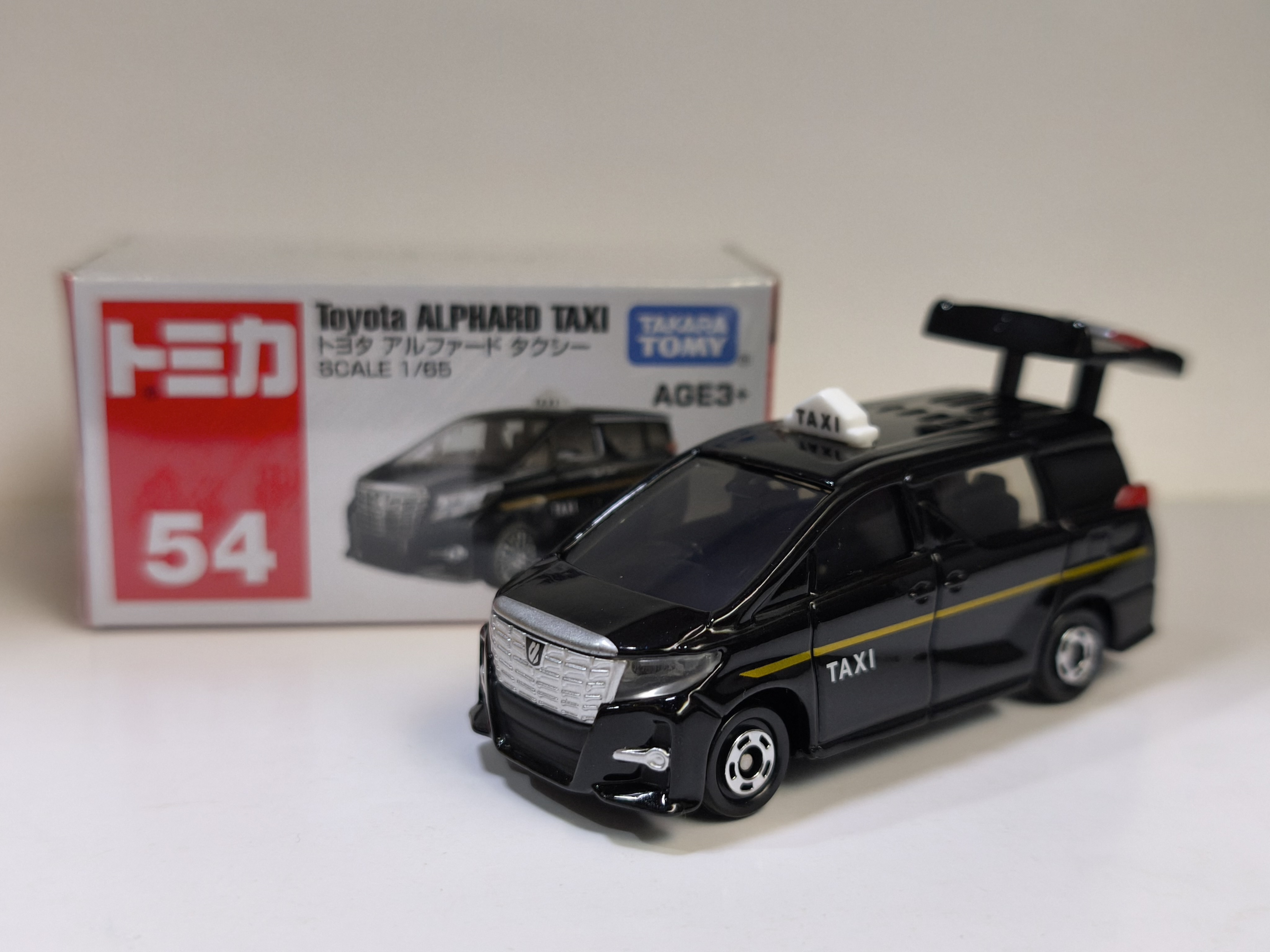 Tomica No.54 Toyota Alphard Taxi (Asia Ver.)