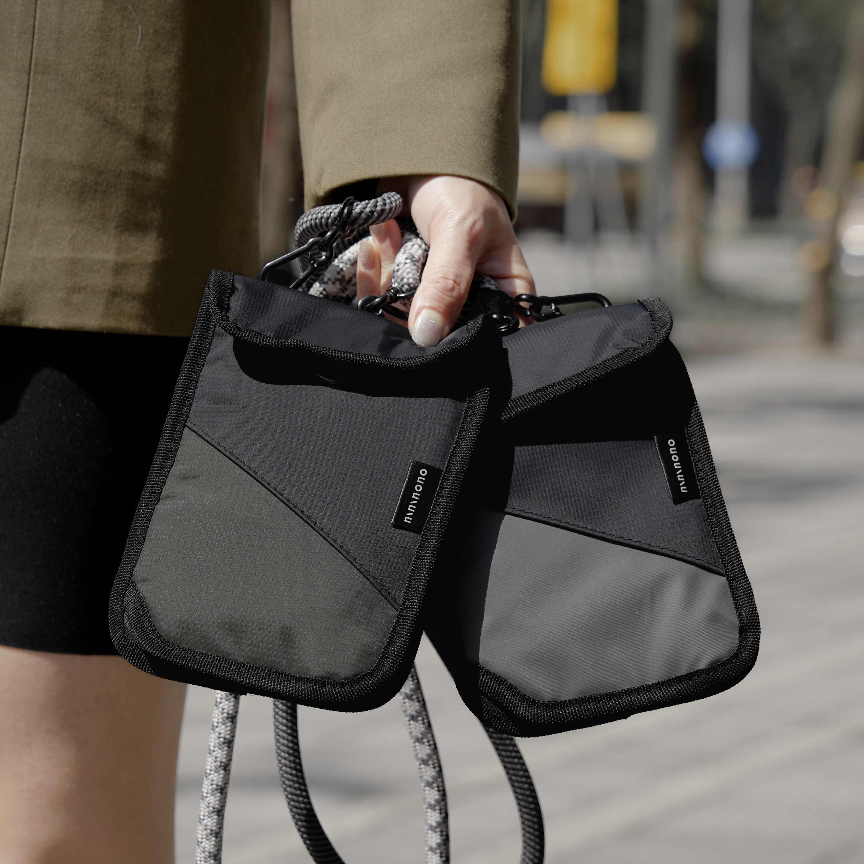 nininono｜拼接系列-旅行護照包(共2色可選)