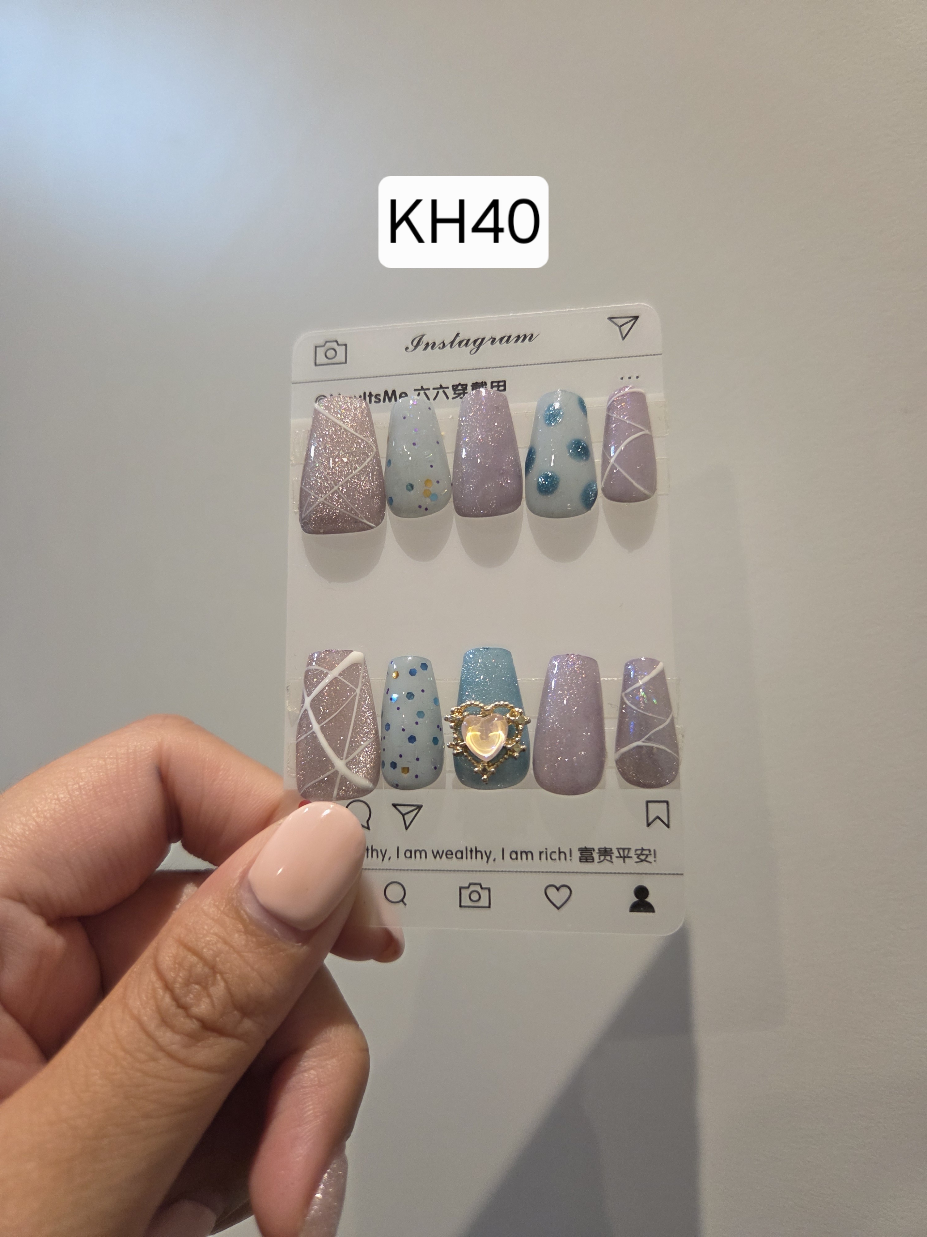 KH40 CUSTOMISED NAILS