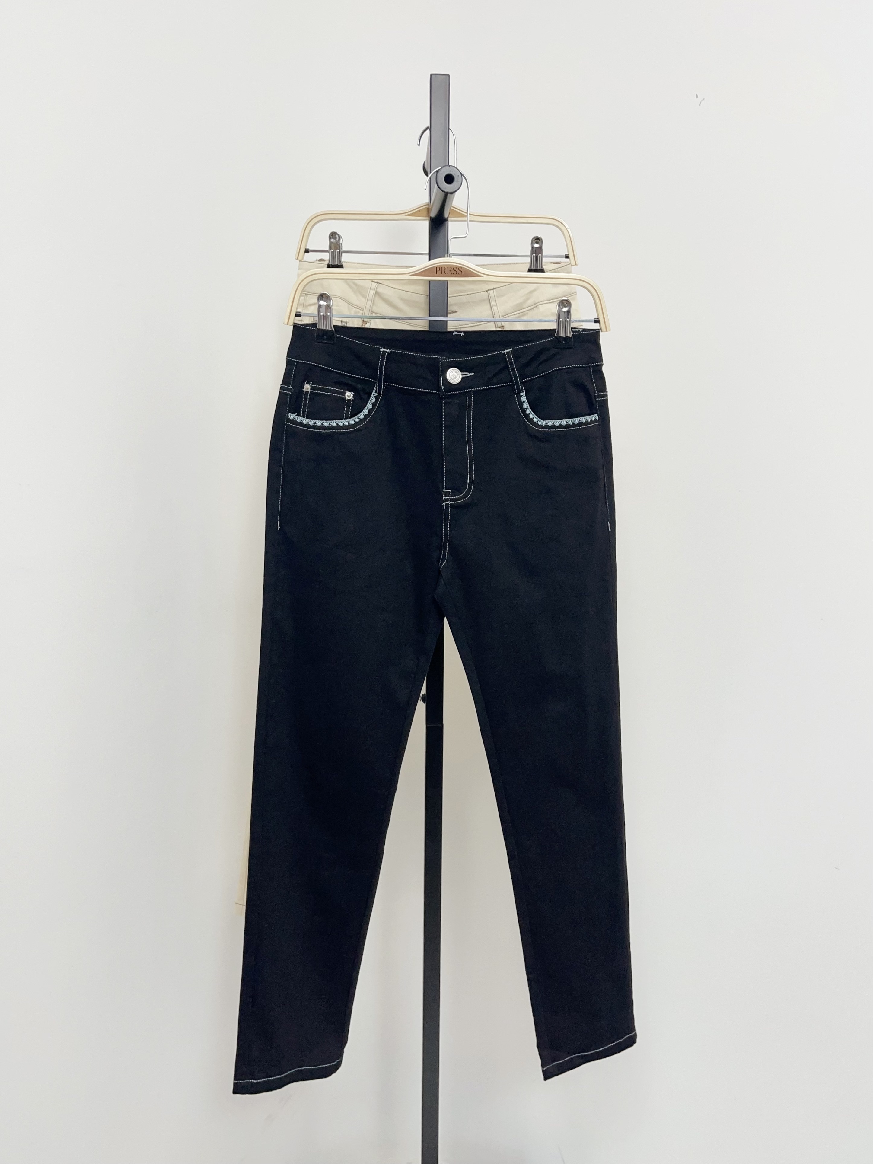 Lace Trim Jeans [#44541]