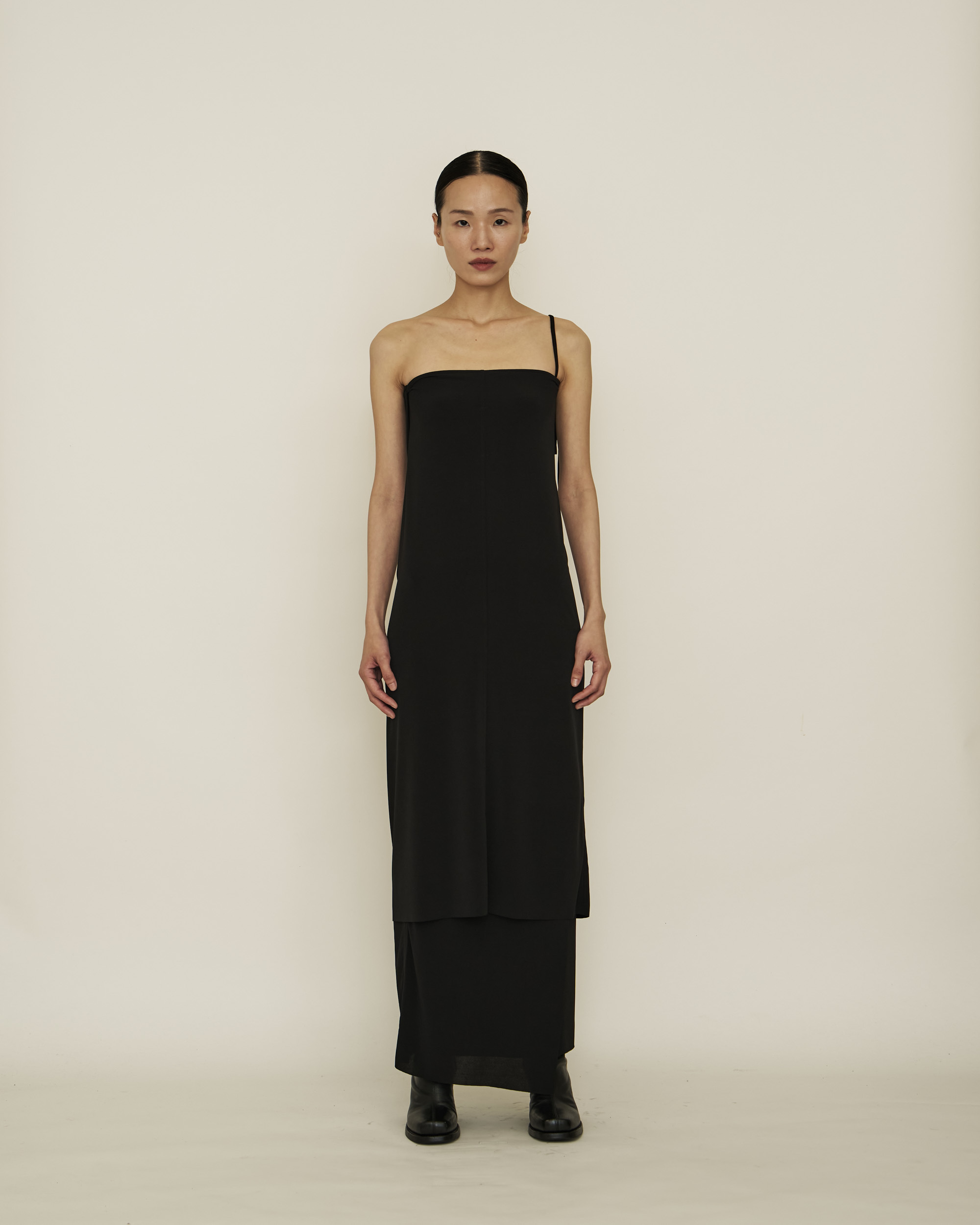 arc us arkus - SS25 | BLACK ONE-PIECE SKIRT
