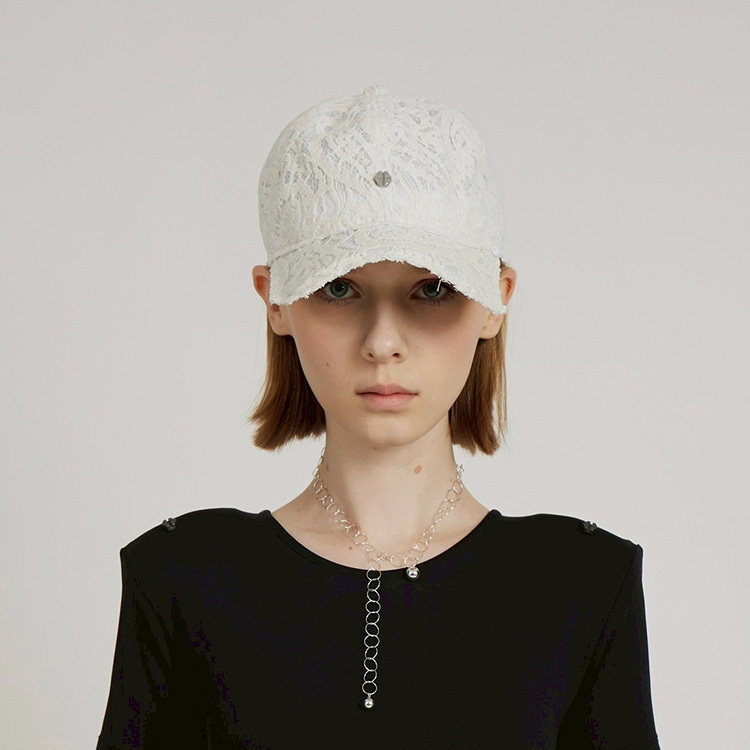 Hexagonal Brim Velour Paisley Lace Baseball Cap - WHITE