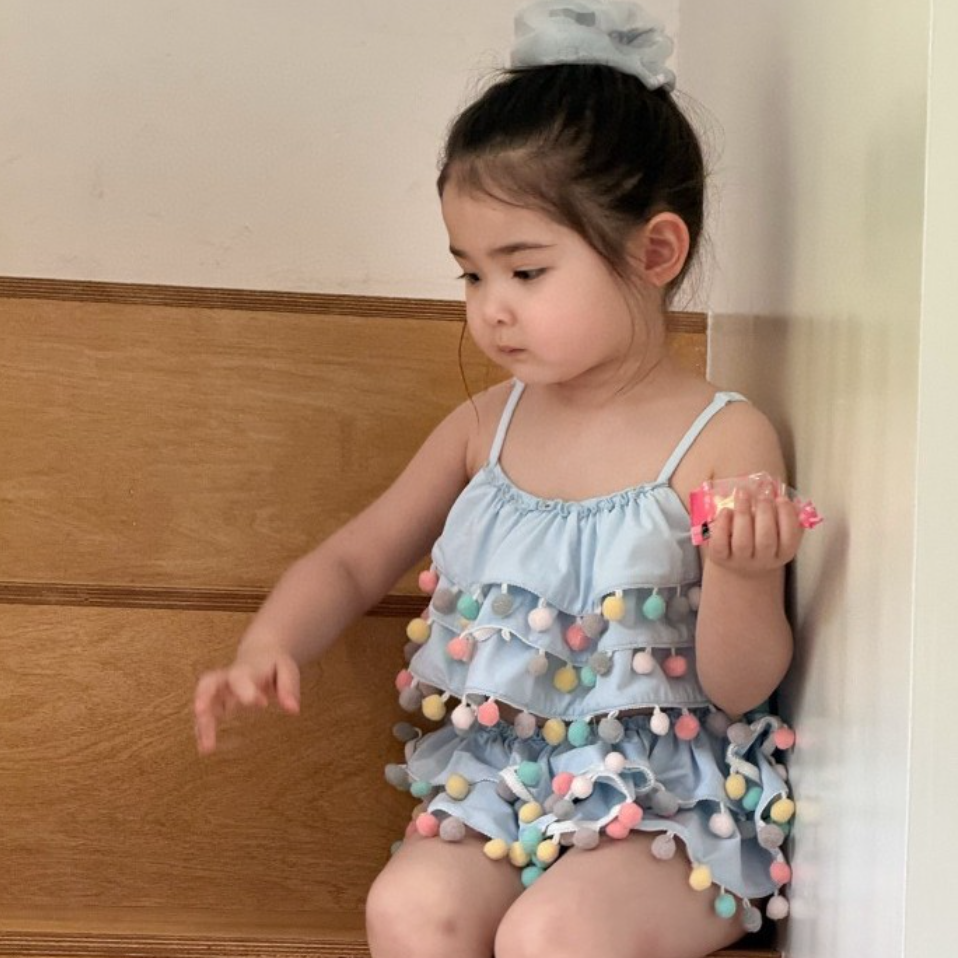 S0192 荷葉邊彩球兩件分體泳衣