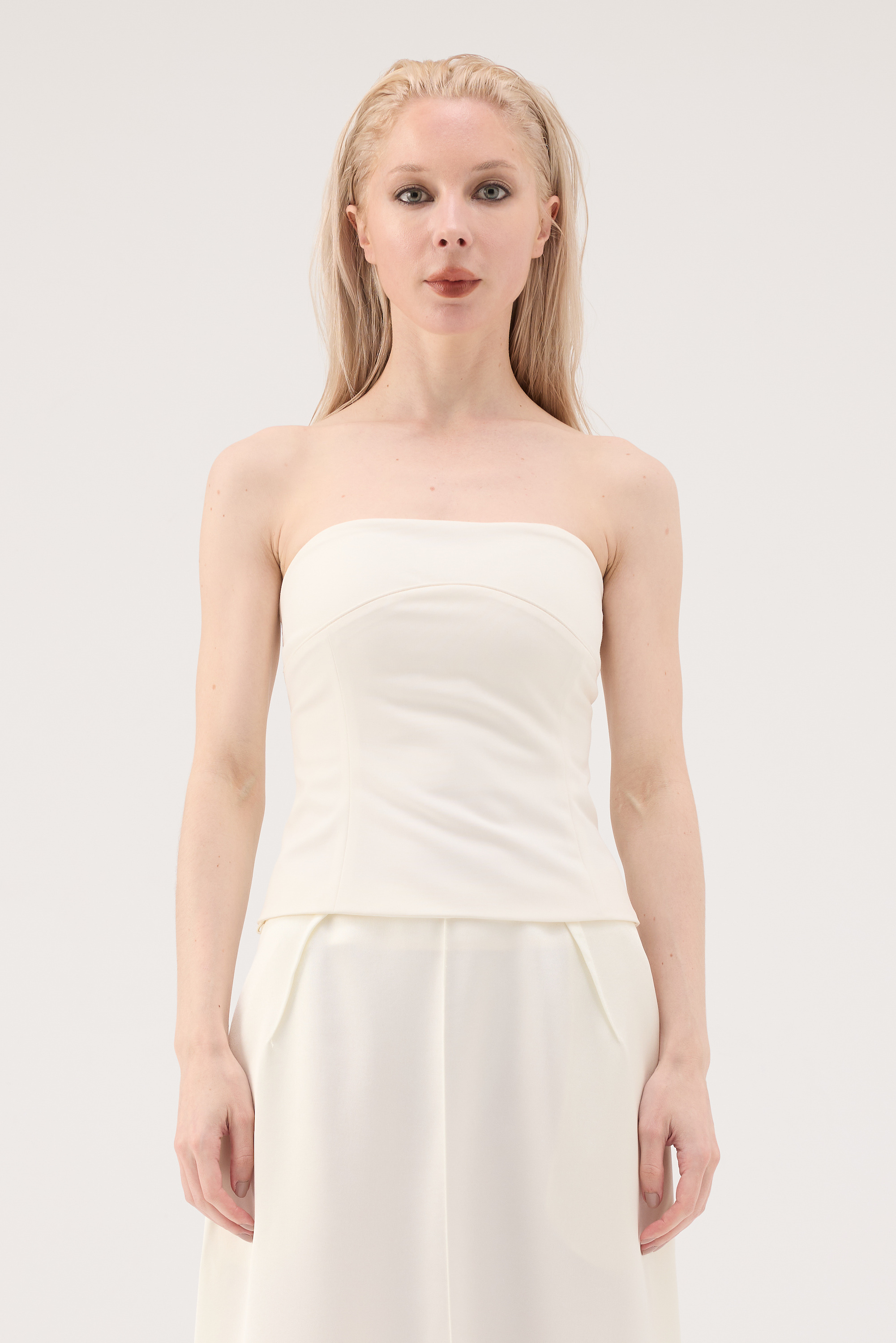 MANICHIACHIA-立體弧線平口上衣-白