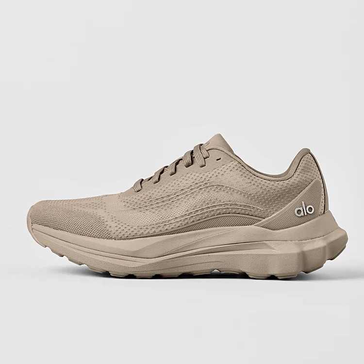 Alo Runner Gravel