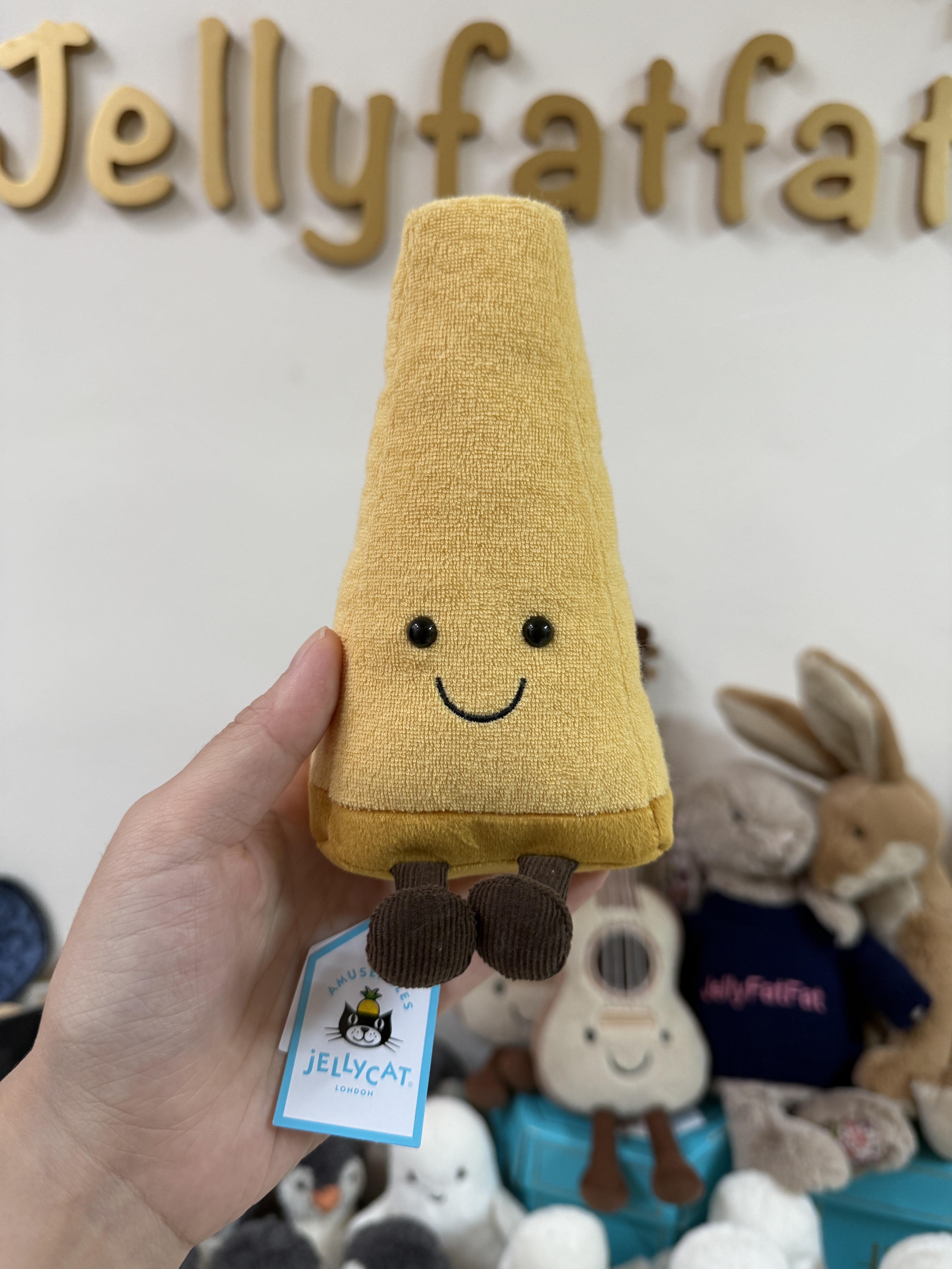 Jellycat Amuseables Parmesan