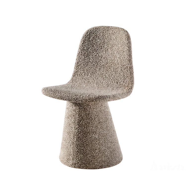Novice Chair 餐椅