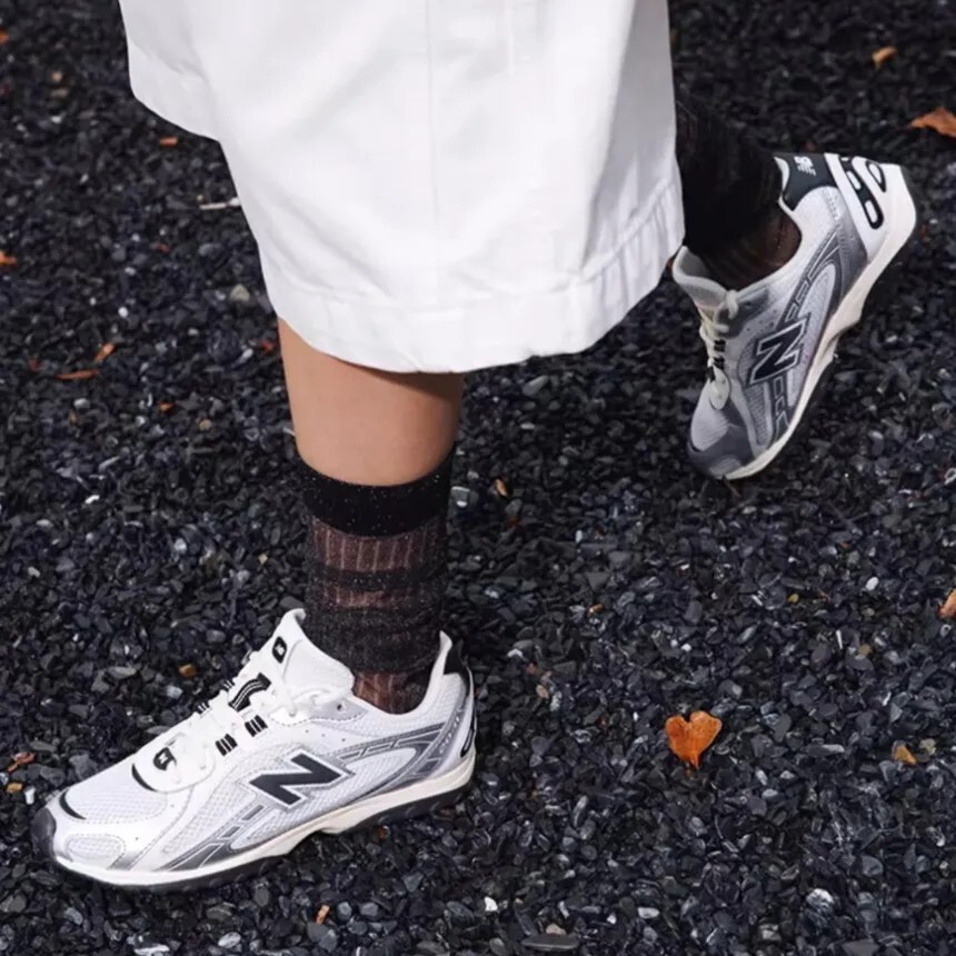 "代購" New Balance NB 銀黑薄底鞋 張員瑛同款 U204LSWD