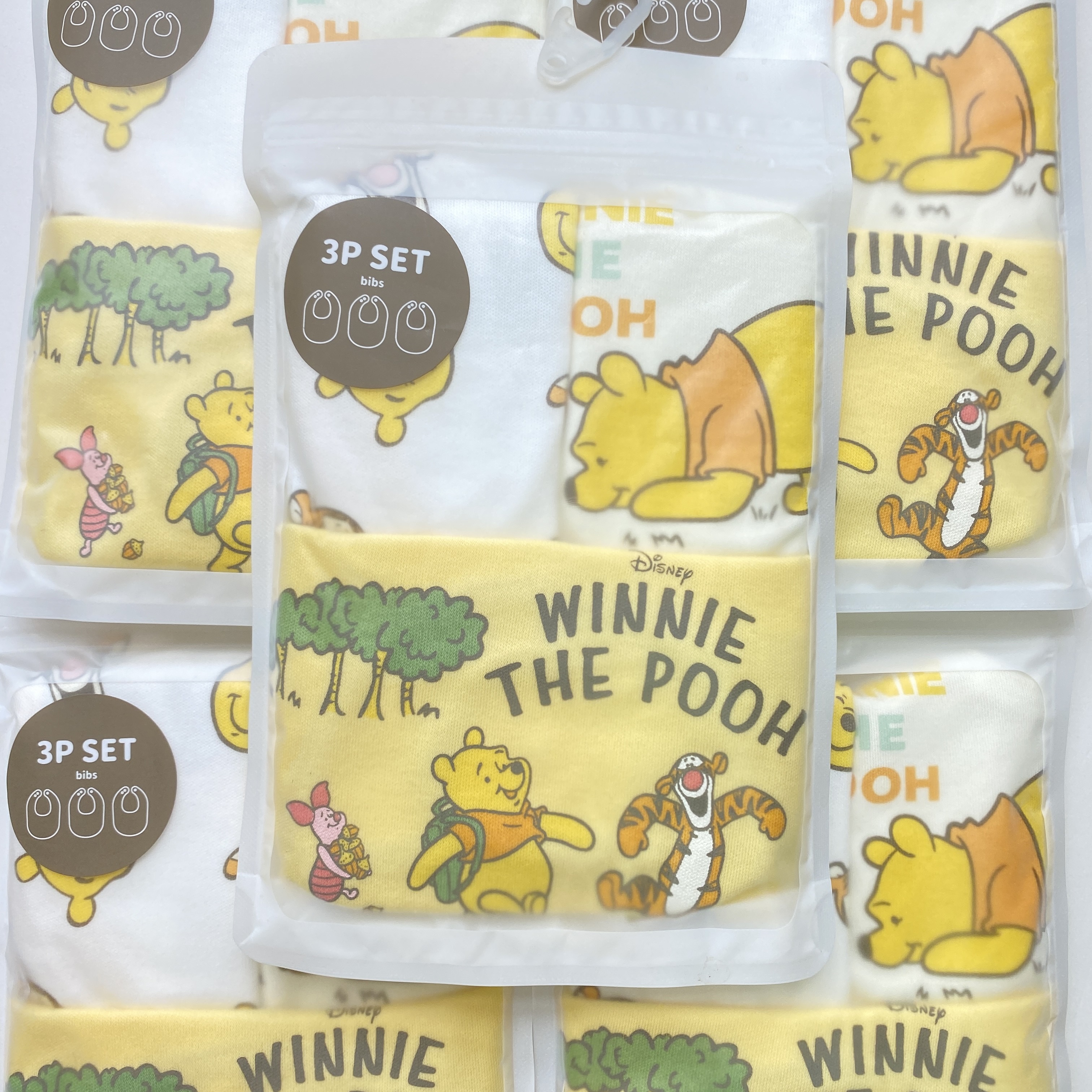 日本Pooh Pooh口水肩(三枚組)