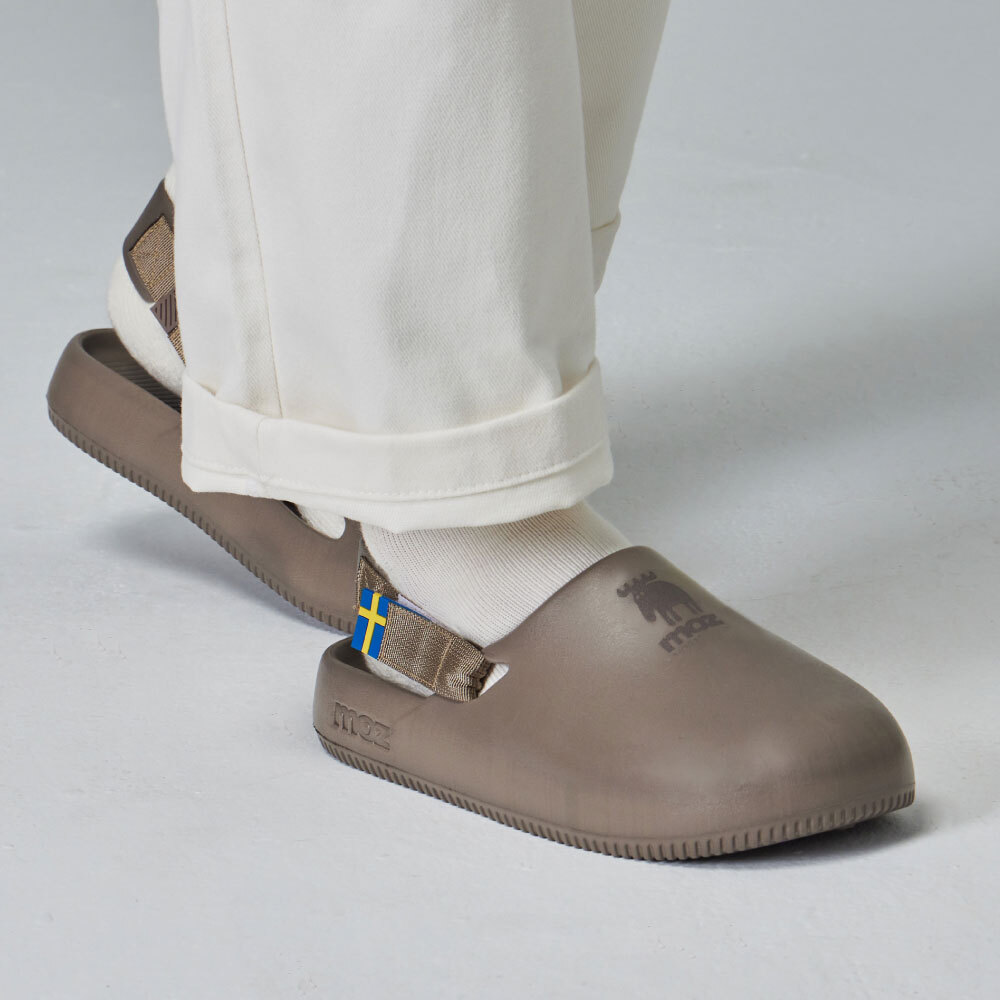 moz瑞典 駝鹿 巧巴達 eva 2way 穆勒涼拖鞋(奶咖)