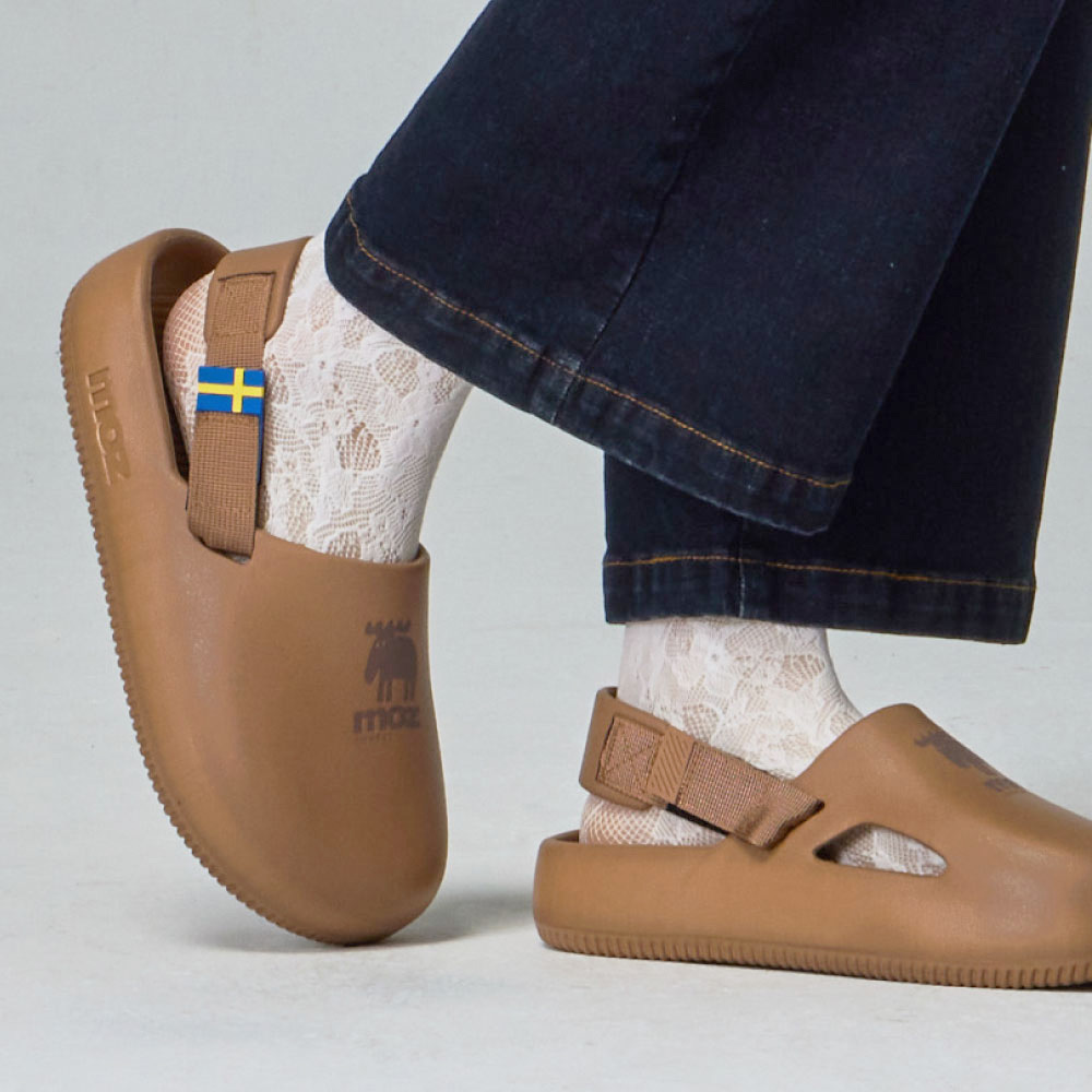 moz瑞典 駝鹿 巧巴達 eva 2way 穆勒涼拖鞋(焦糖棕)