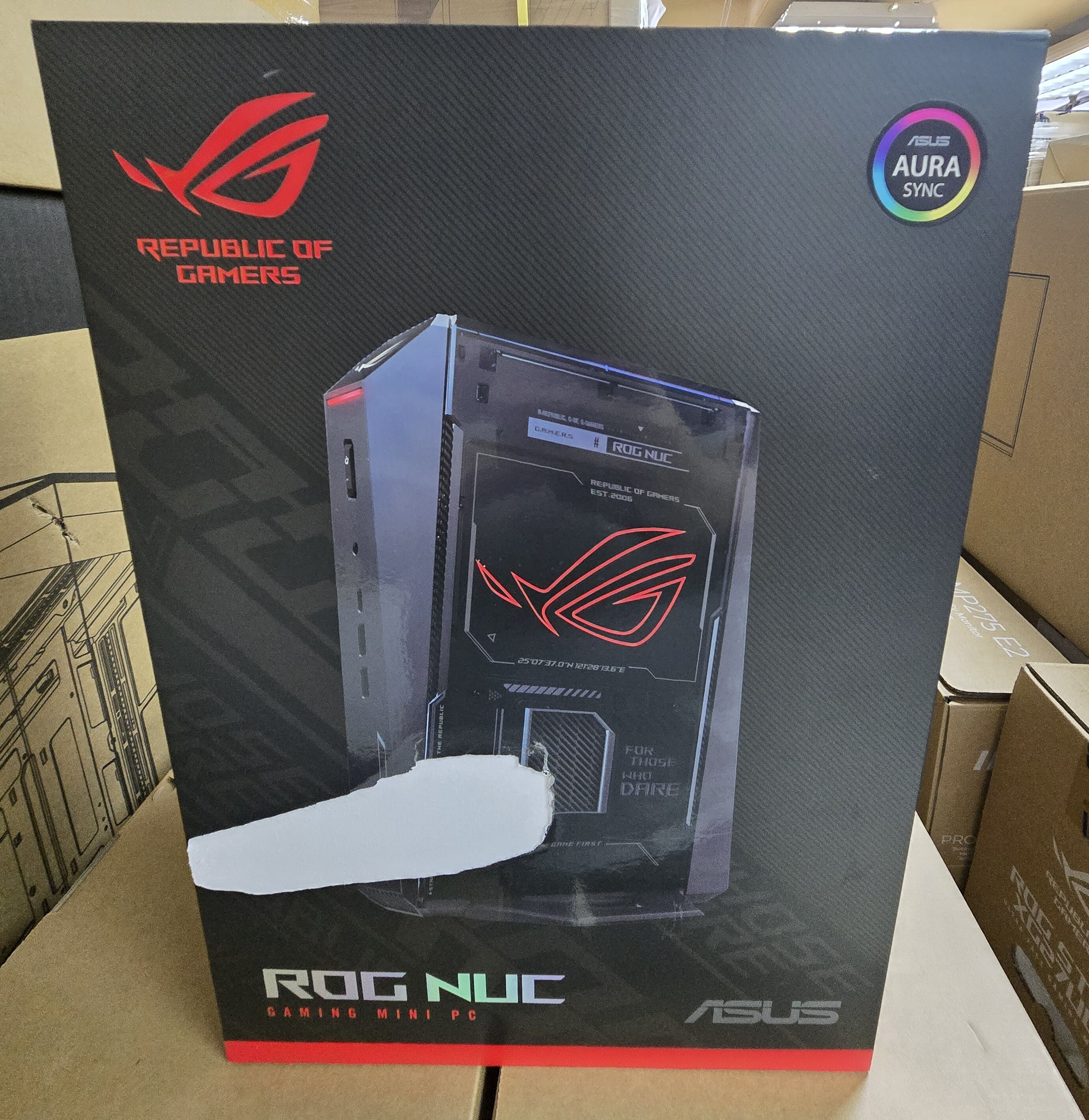 ROG NUC 2025 | The First GeForce RTX50 Gaming Mini PC