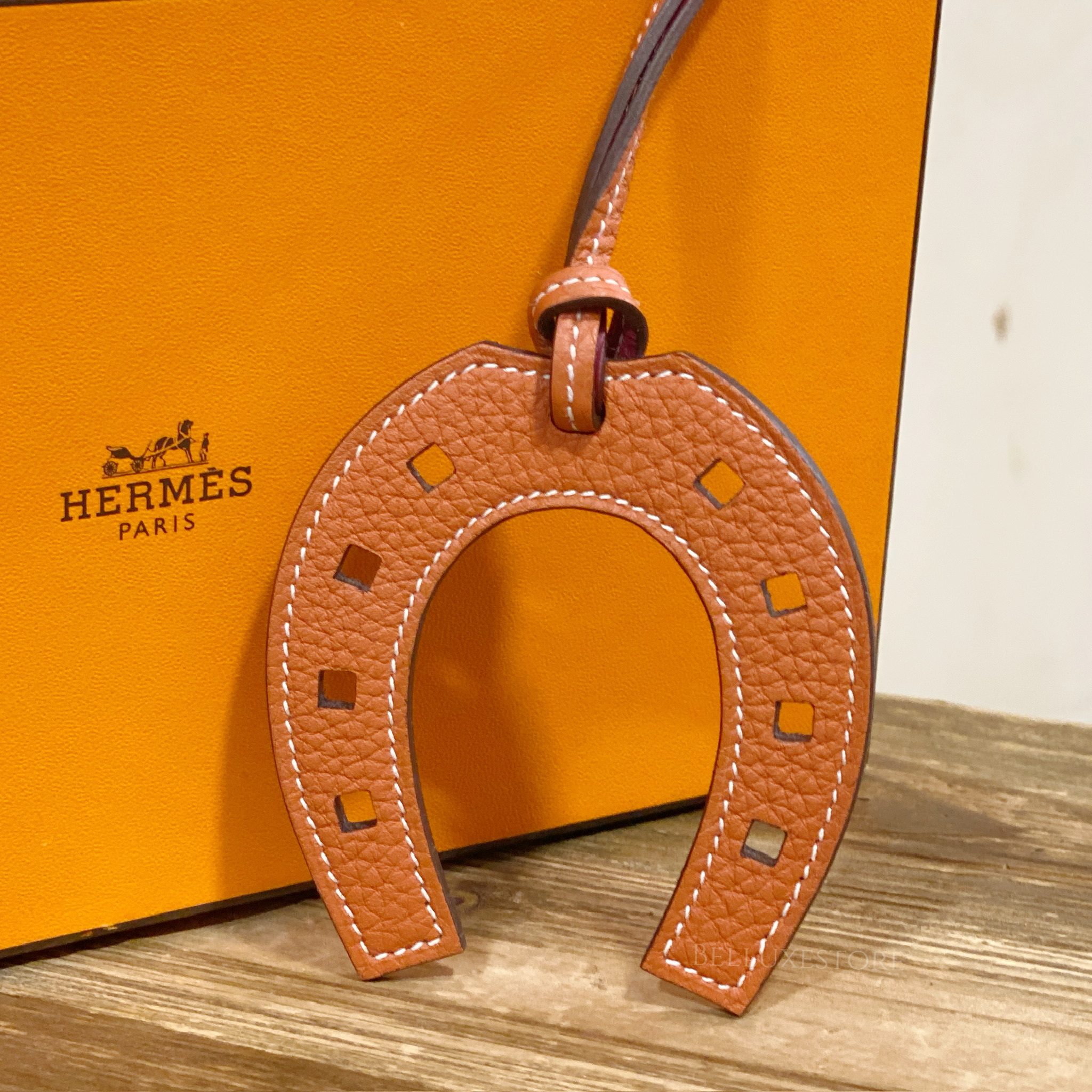 [Pre-owned] Hermes charm rough/ orange