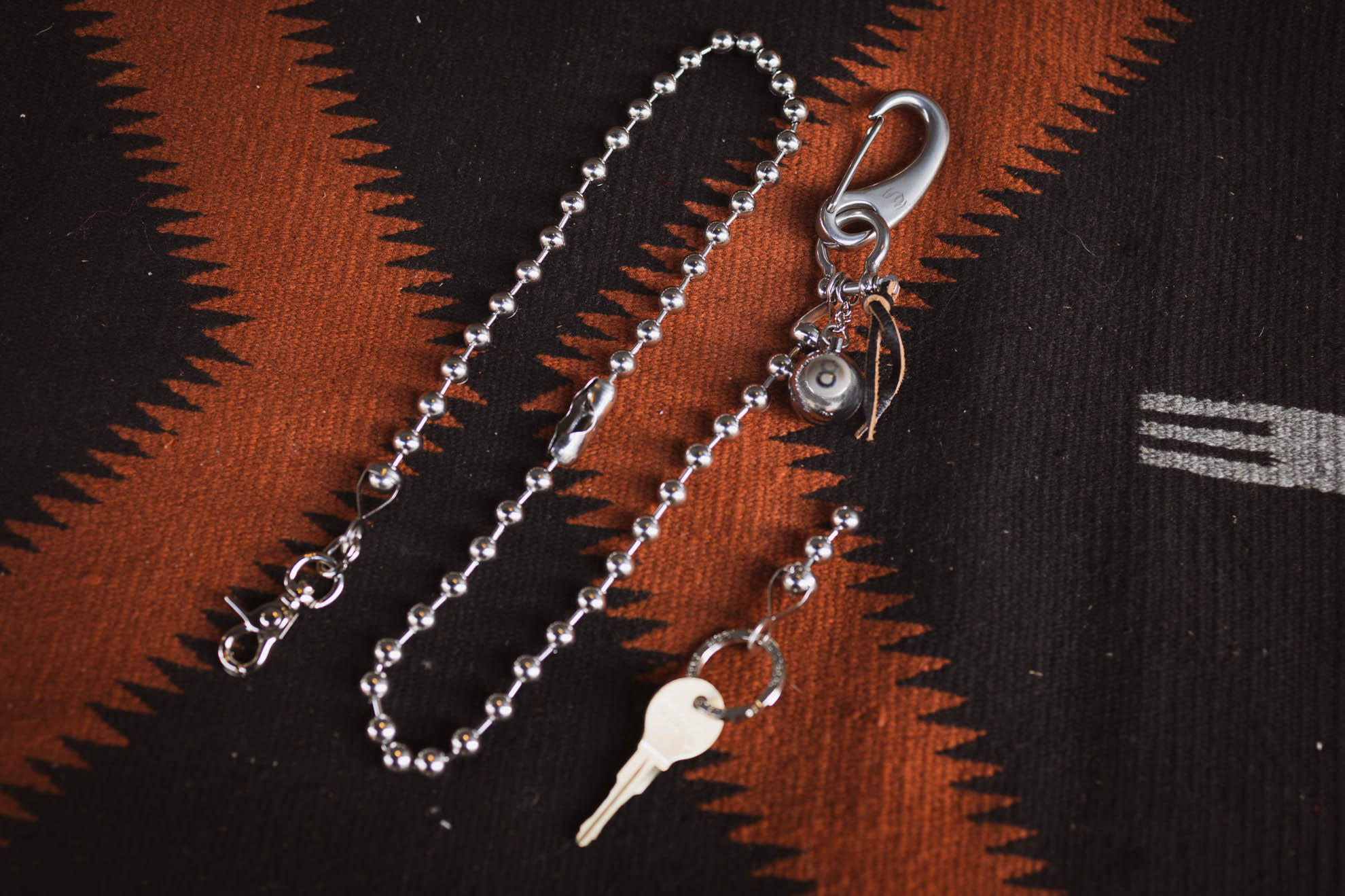 2-in-1 8-Ball Wallet Chain