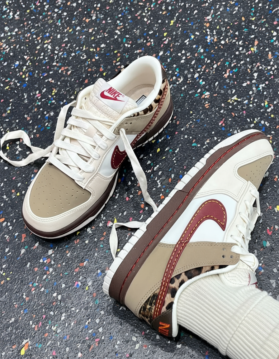 NIKE DUNK LOW "LEOPARD"