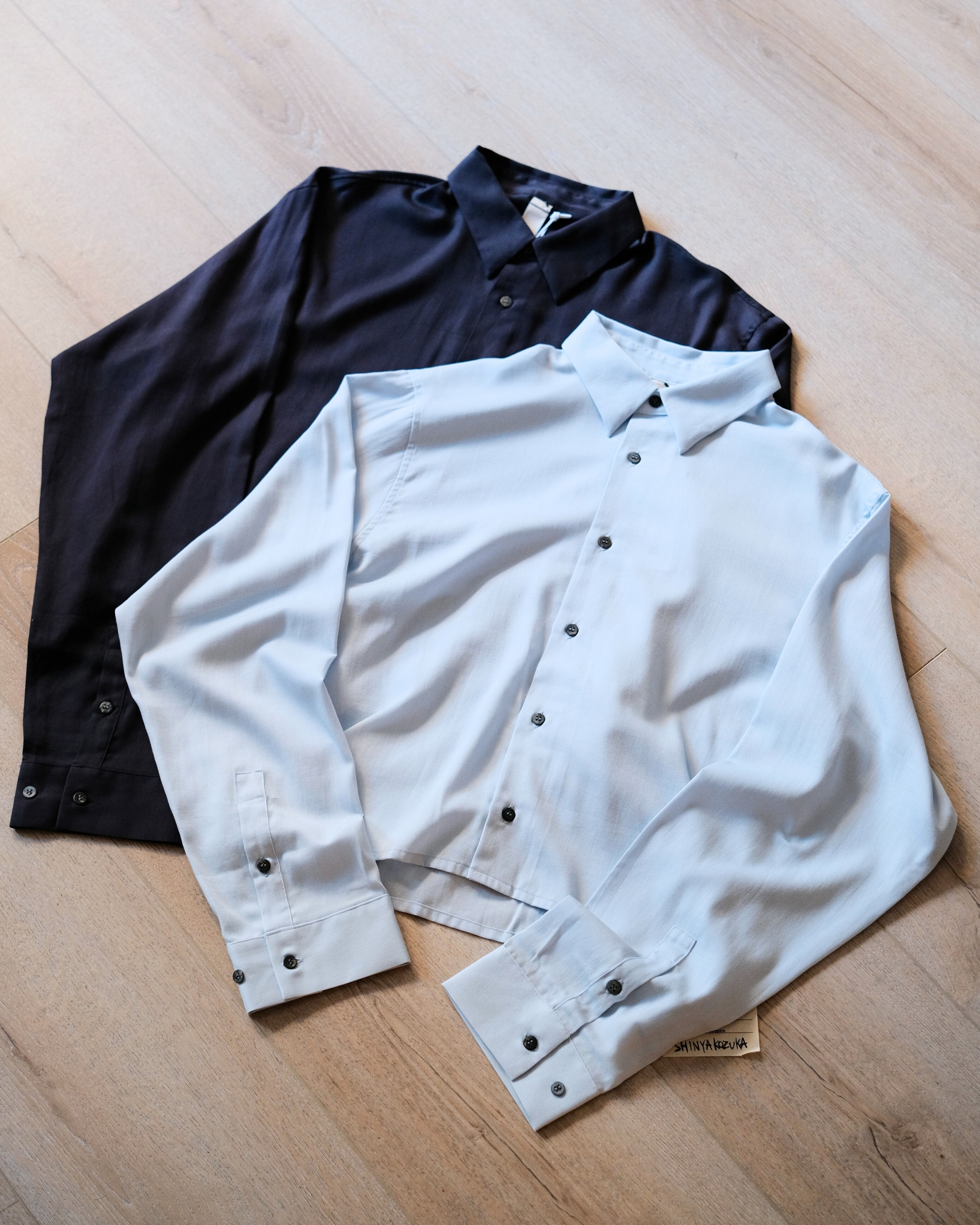 SHINYAKOZUKA - SHORT TORSO SHIRT / 2COLORS