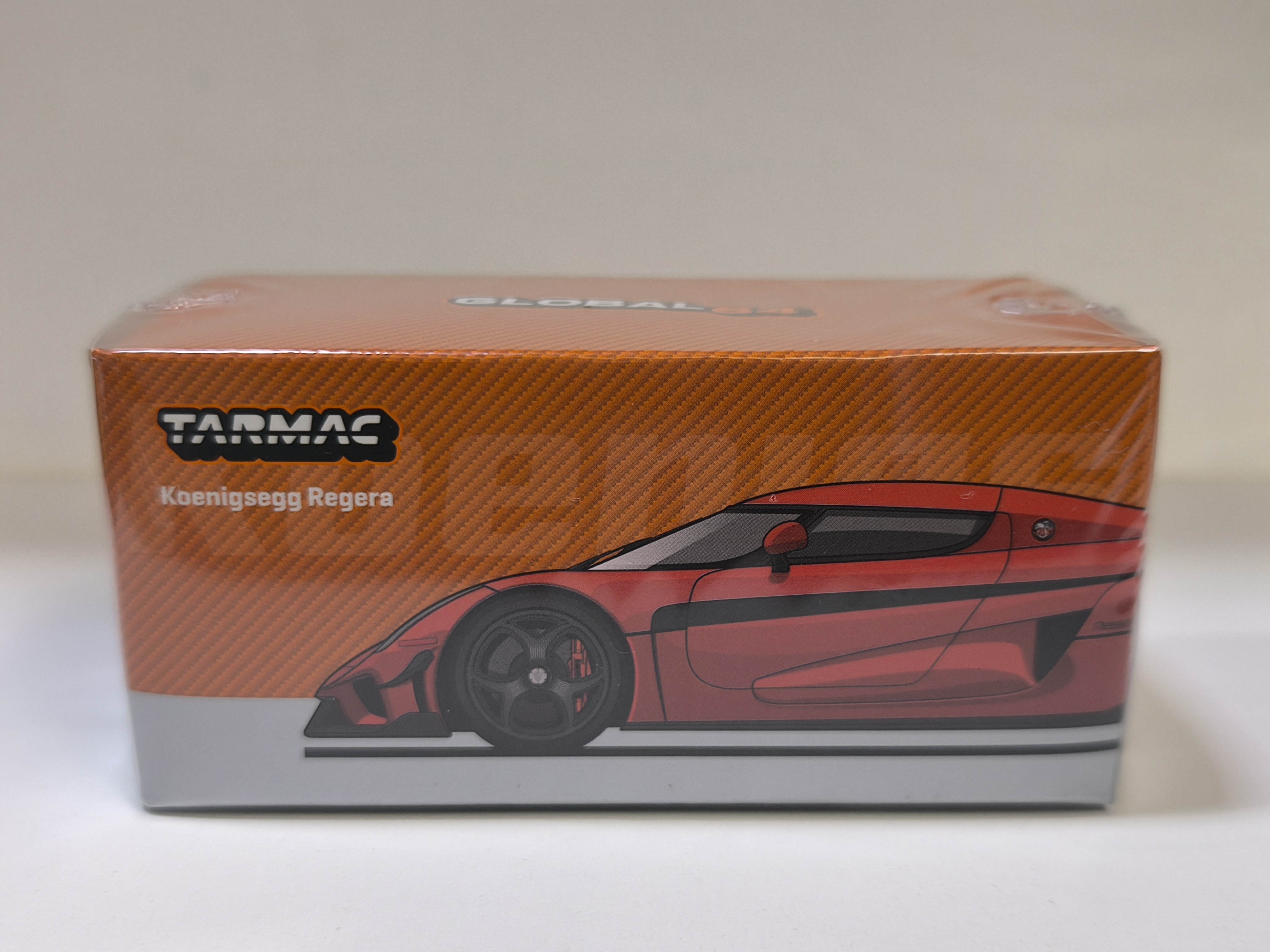 Tarmac 1/64 Koenigsegg Regera Orange Metallic / Black