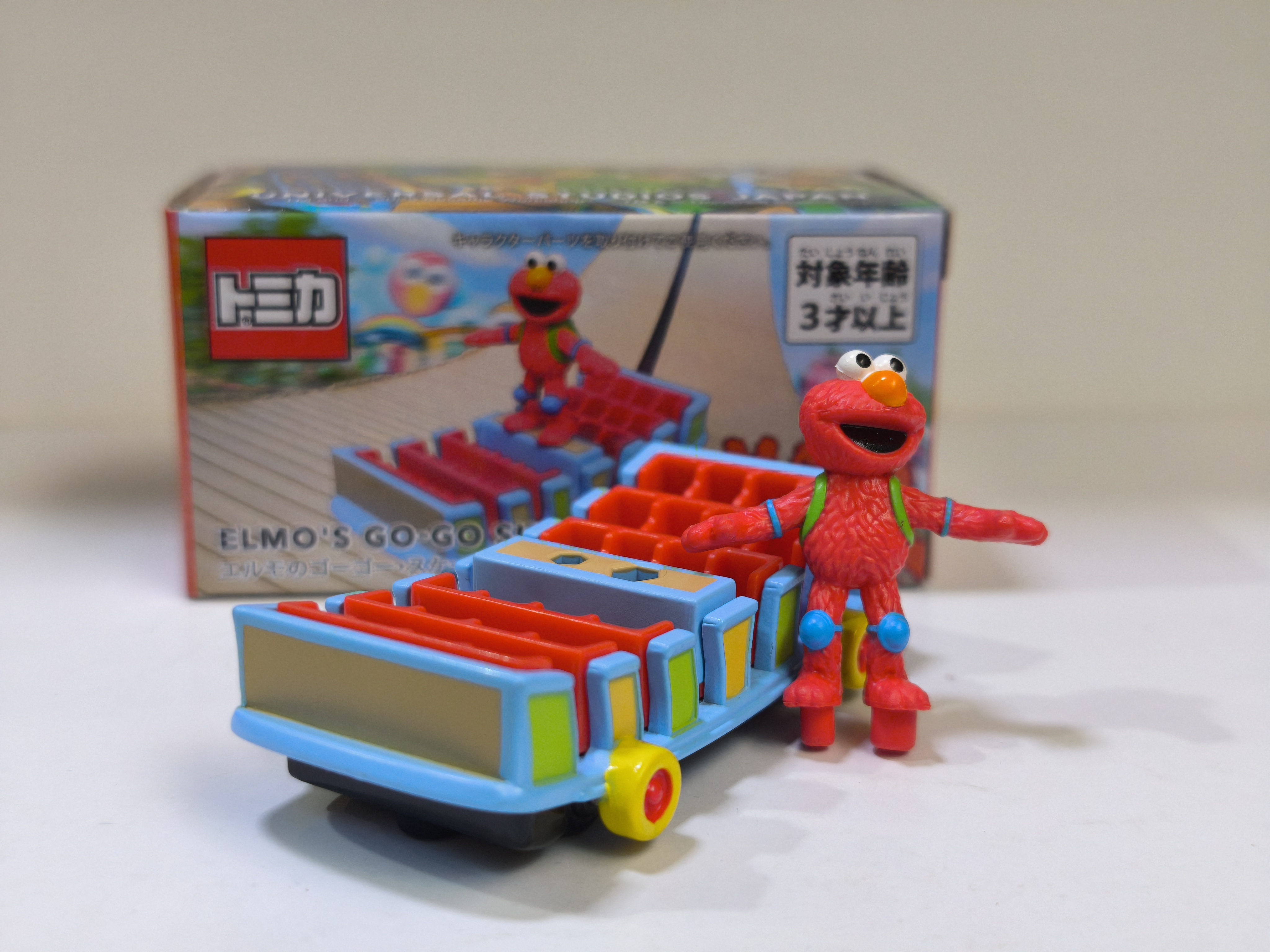 日版 USJ Universal Studio Japan Elmo’s Go Go Skateboard C