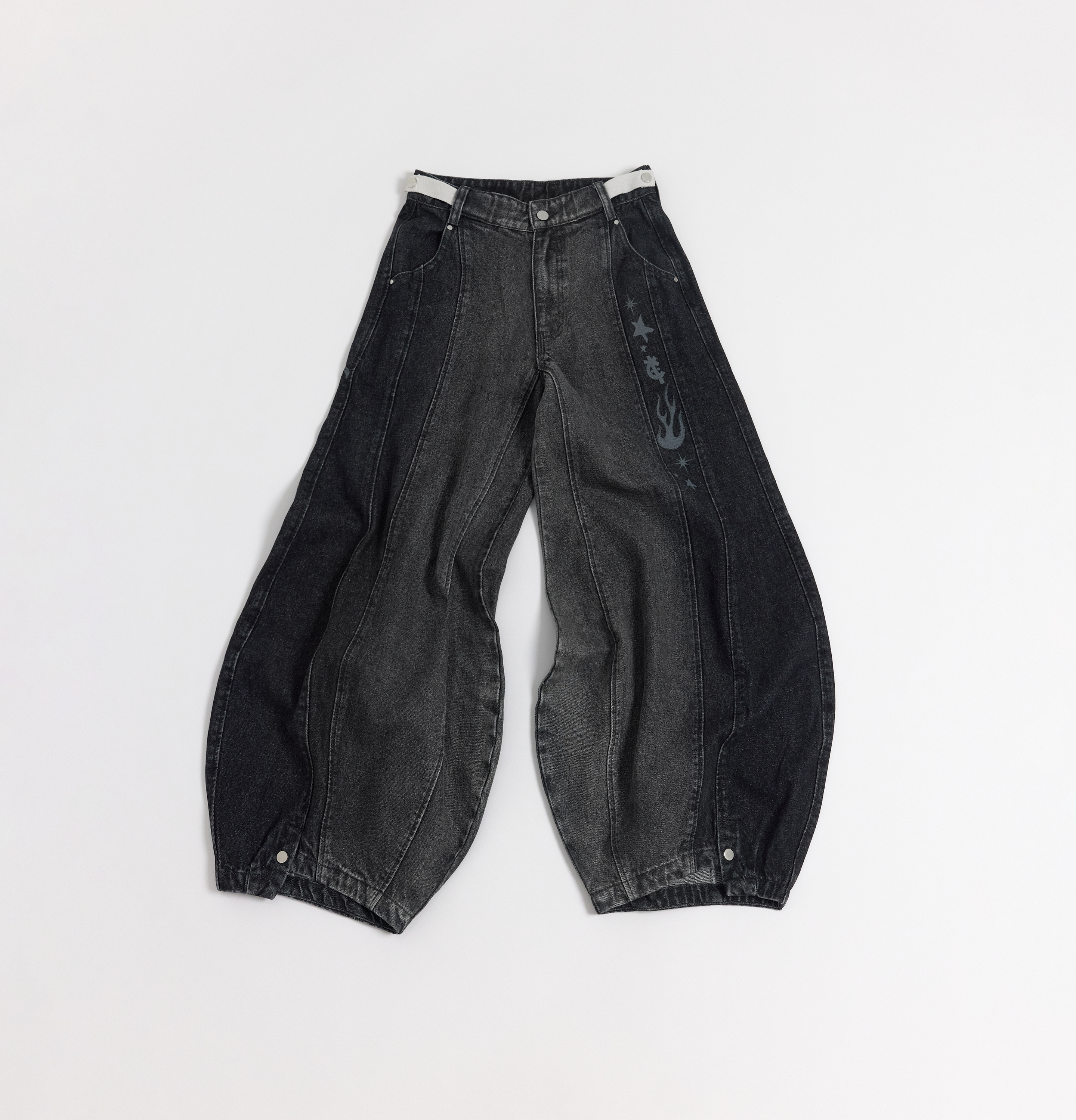 C.Y x MELSIGN Graffiti Denim Zone - 2 Colors