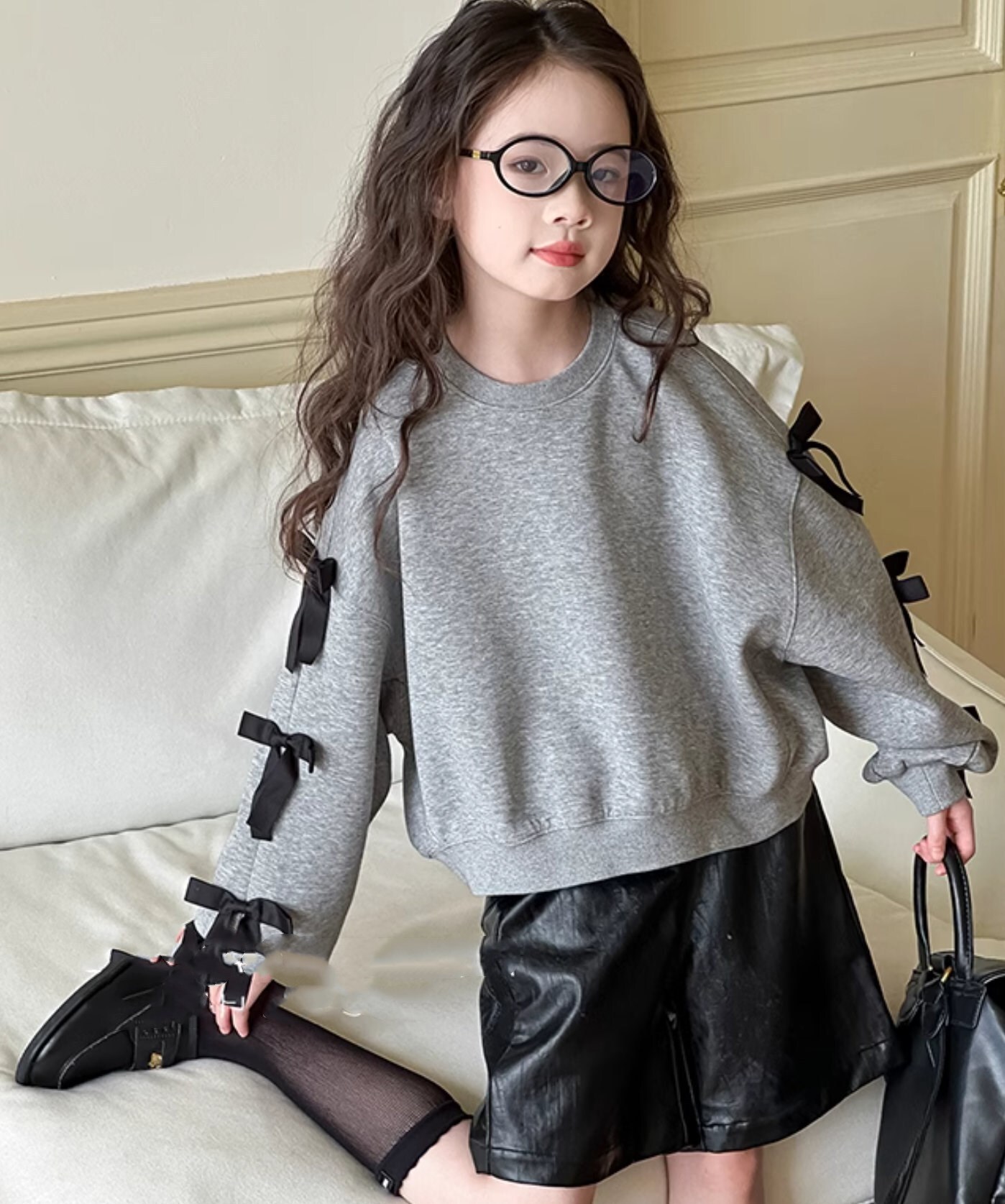 《9477》時髦蝴蝶結短版上衣(90-140)