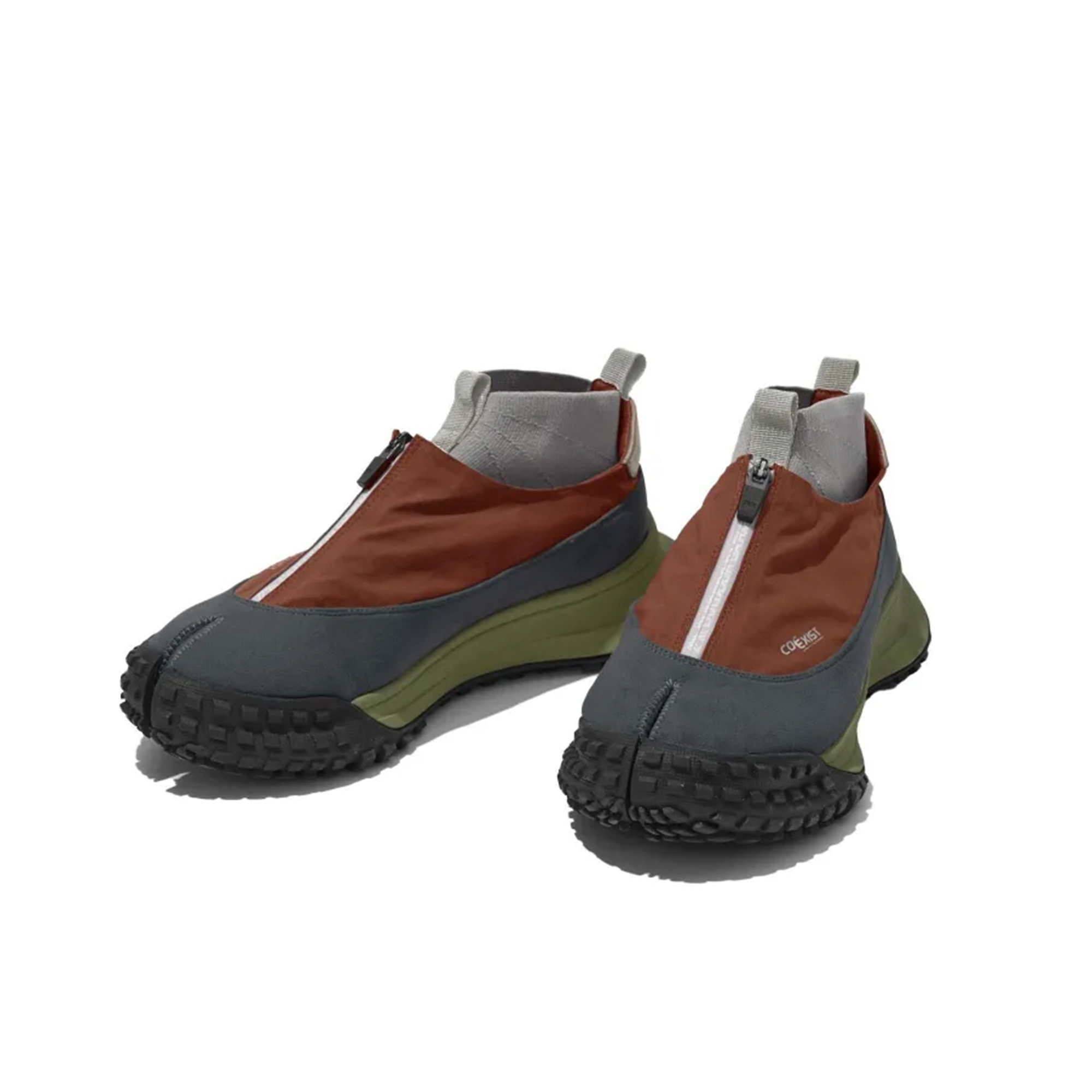 Comfy Outdoor Garment - Approach 03