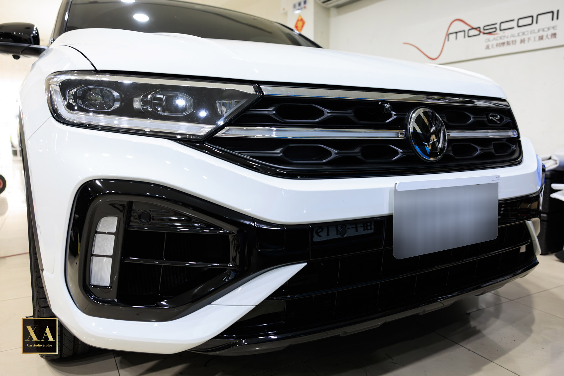 🚗VW T-ROC #360環景 #原廠胎壓偵測 #車門照地燈 福斯的車輛配備，可升級項目也不少， 諸如