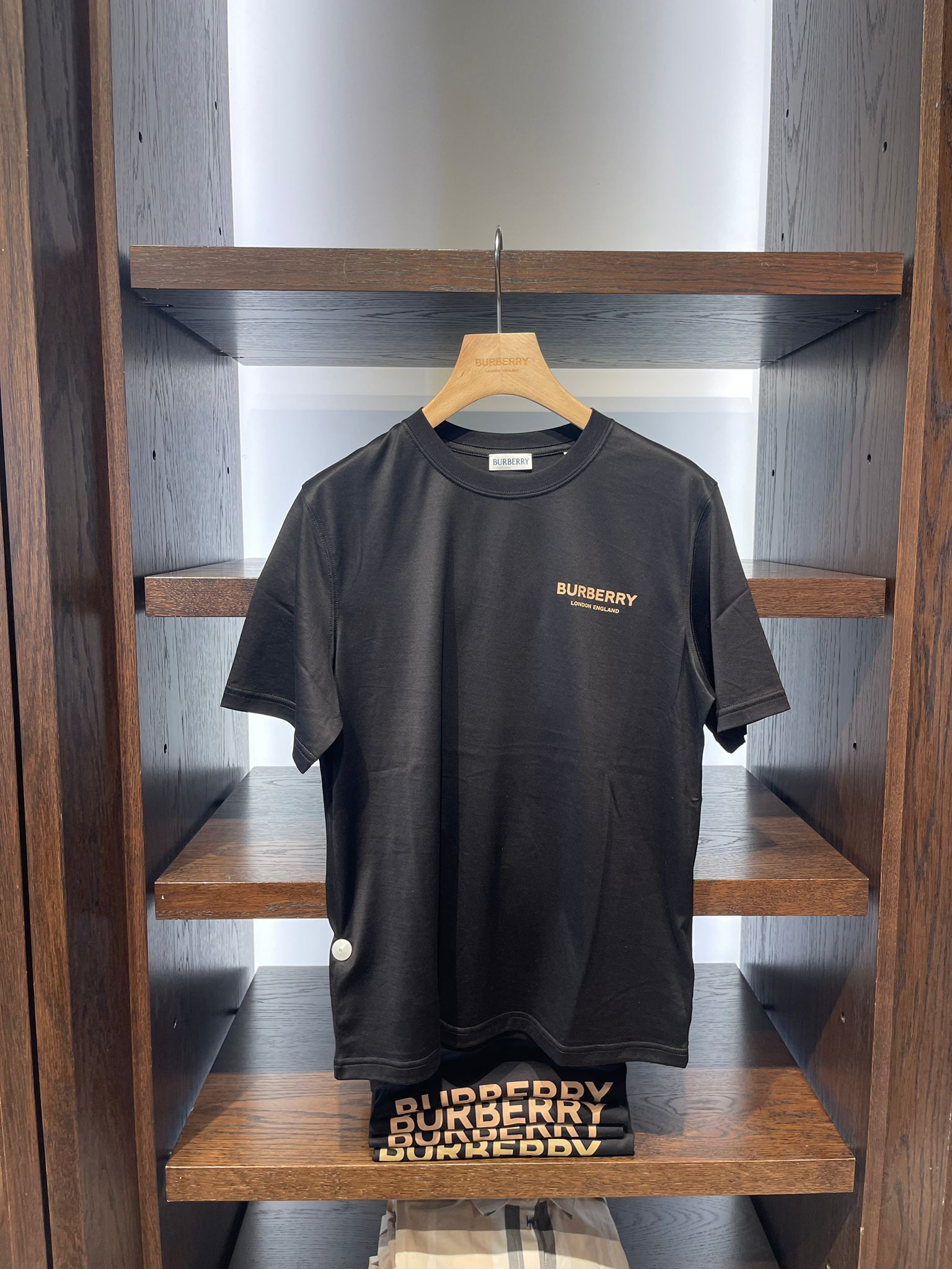 V227-228 Burberry W Jemma T-shirt