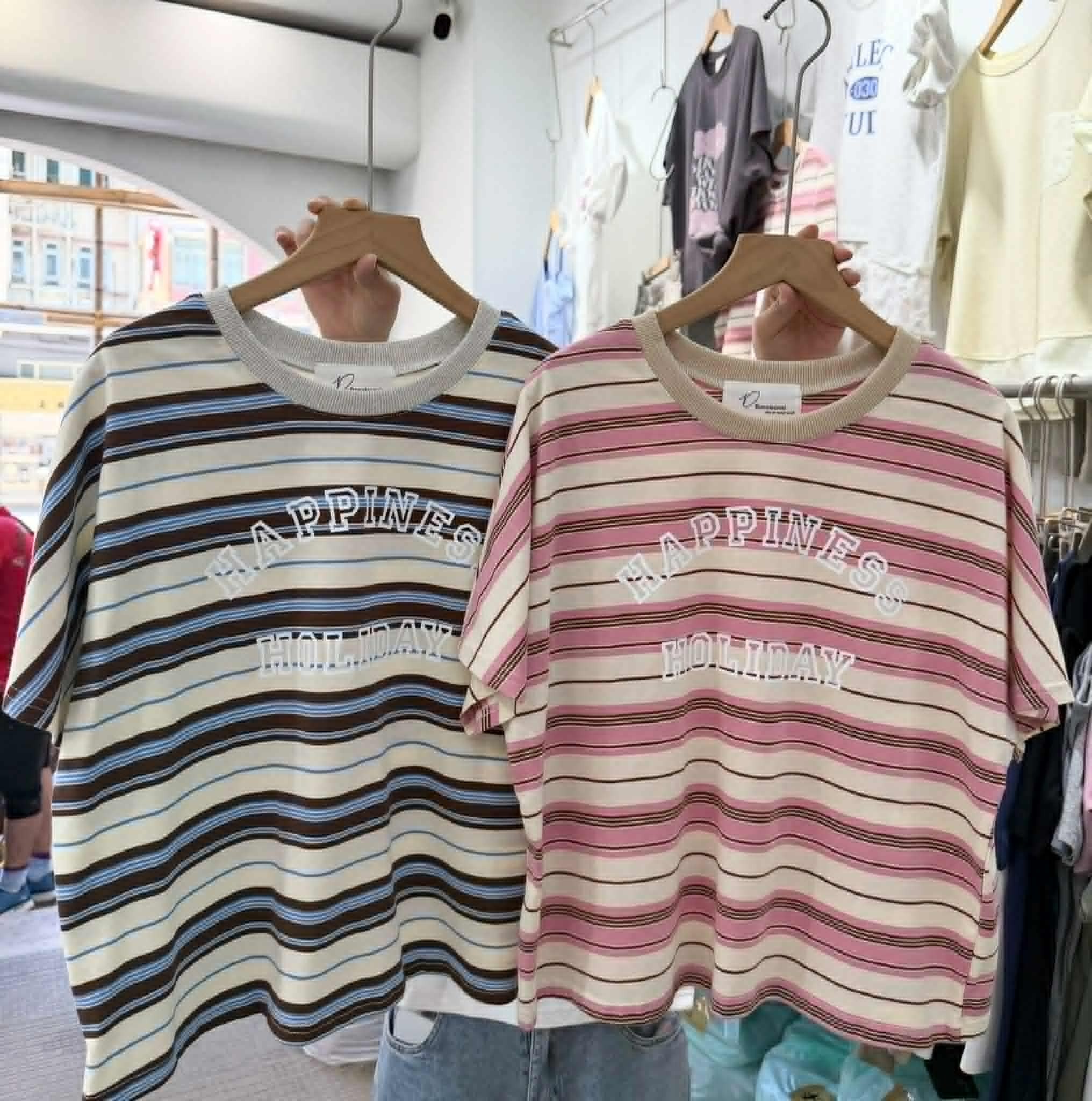 [ BONNIE ] B26266 HAPPINESS STRIPE TOP
